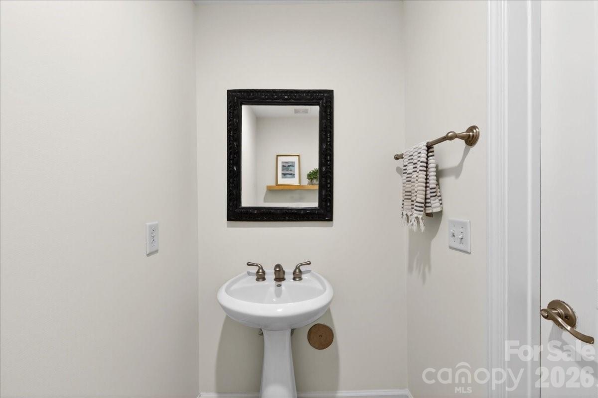 Photo 12 of 1320 Fillmore Avenue105, Charlotte, NC