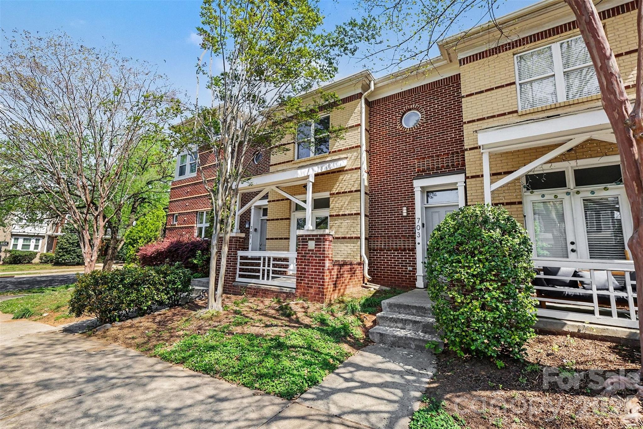 Photo 4 of 703 E 8th Street, Charlotte, NC