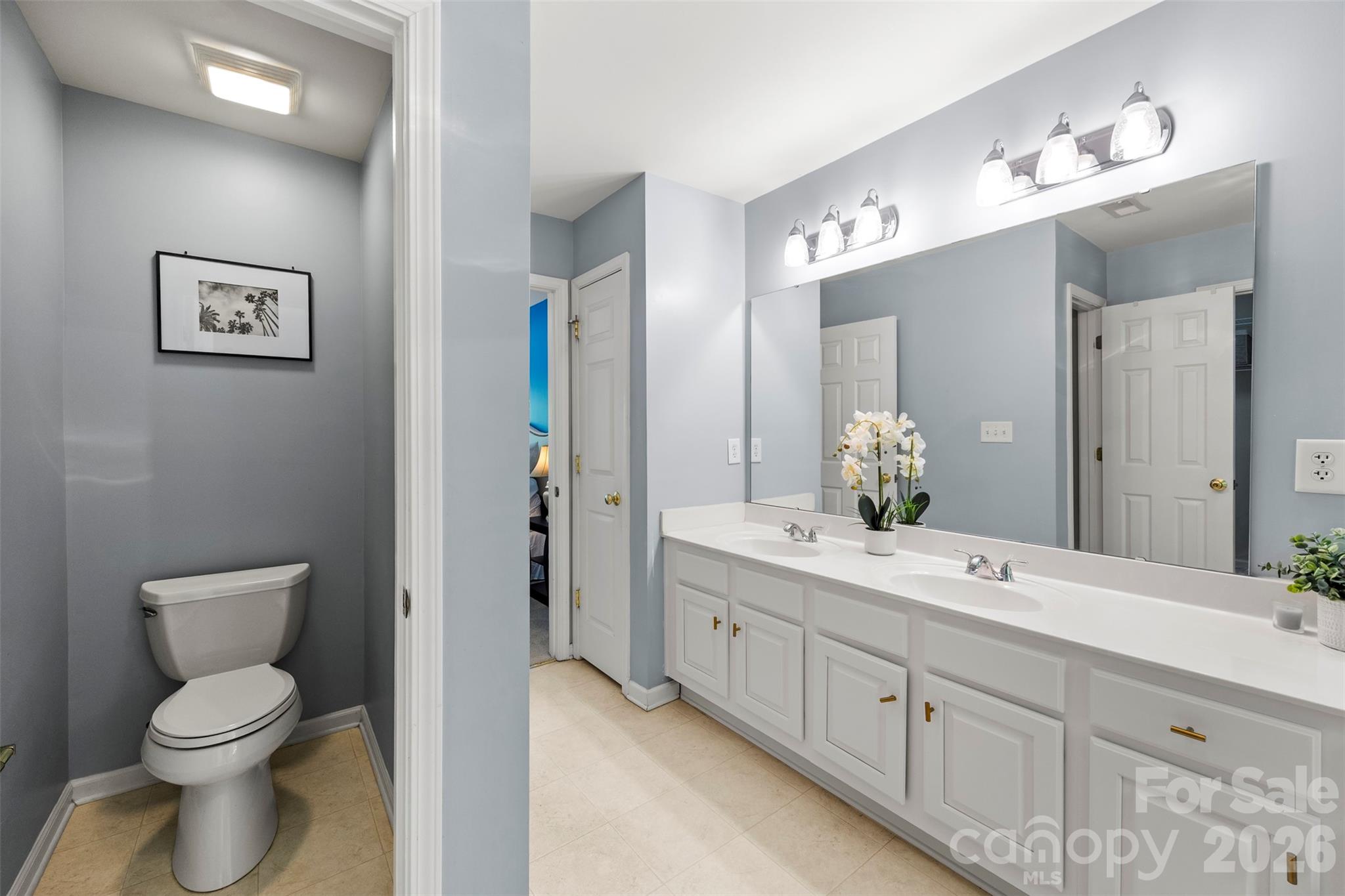 Photo 19 of 2832 Shady Reach Lane, Charlotte, NC