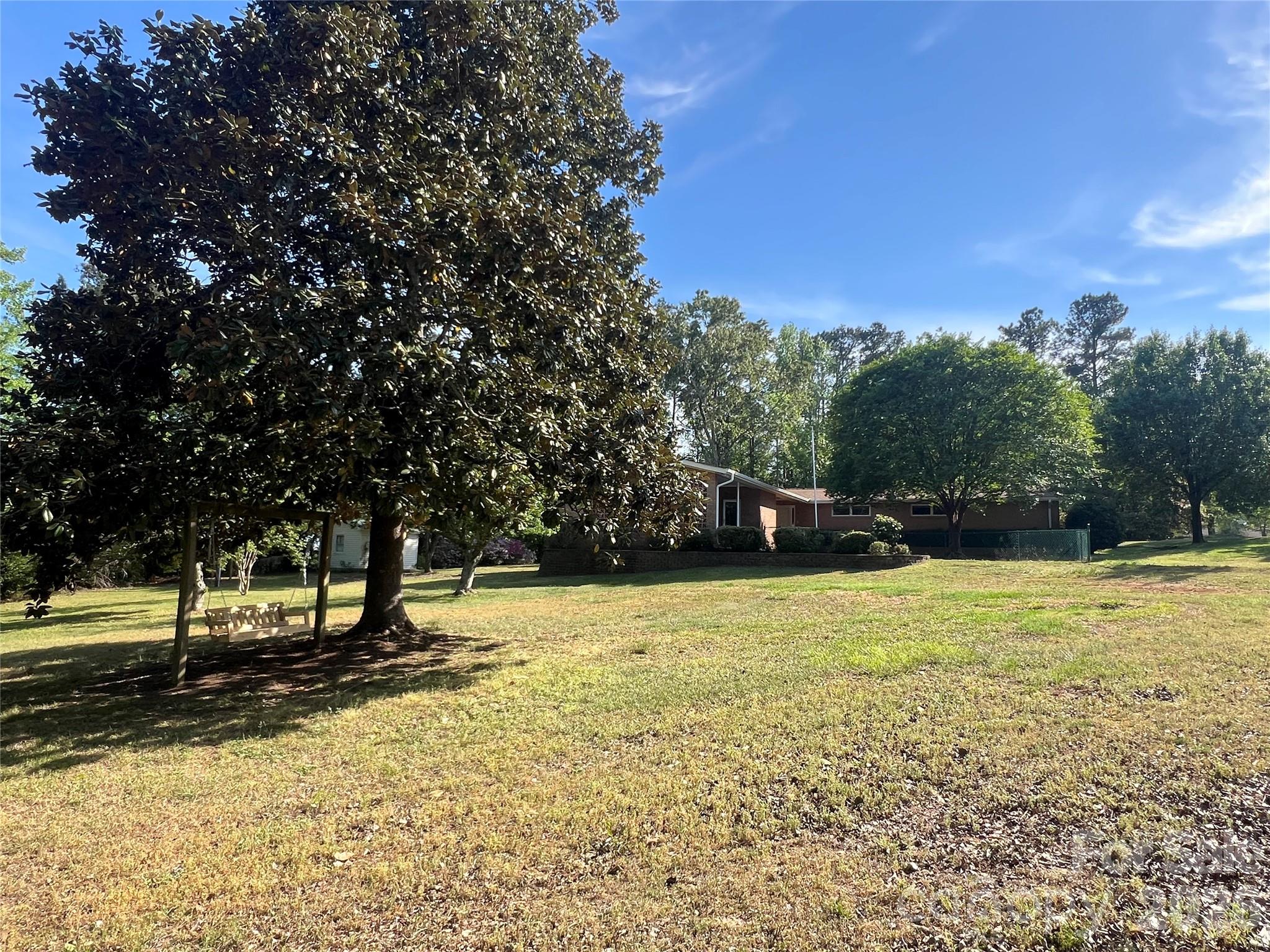 280 Raintree Road, Great Falls, SC - photo 16 of 43