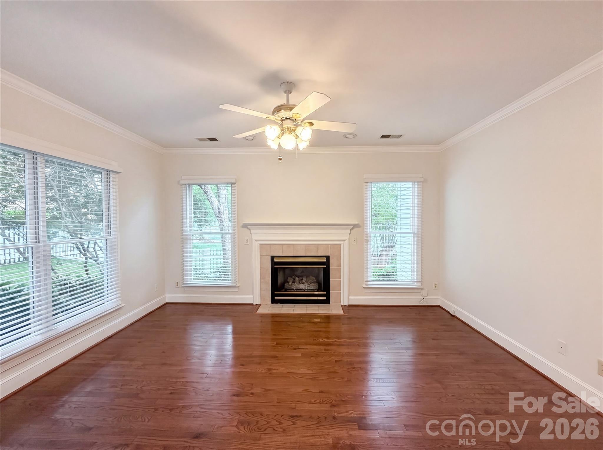 7906 Elphin Court, Charlotte, NC - photo 3 of 23