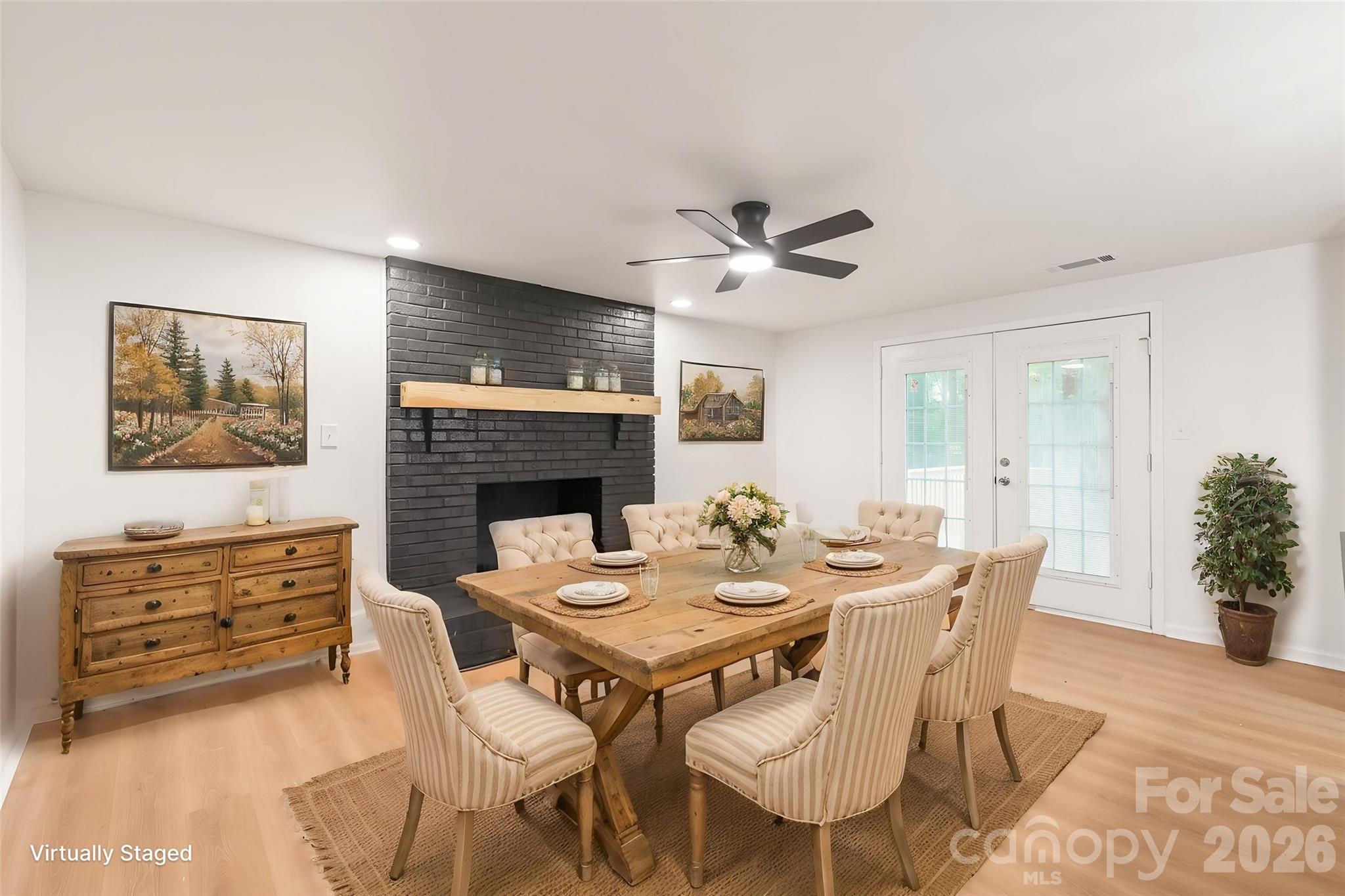 8412 Strider Drive, Charlotte, NC - photo 2 of 38