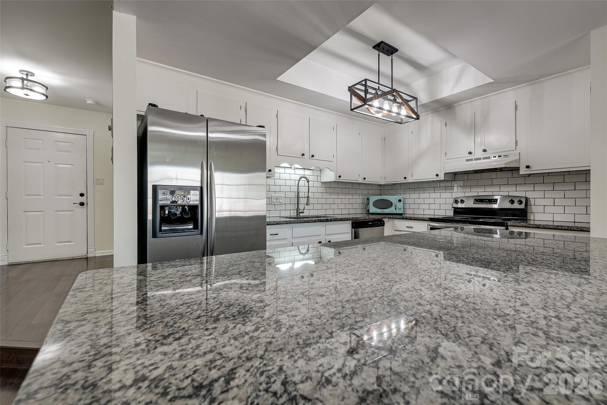 Photo 10 of 9235 N Vicksburg Park Court, Charlotte, NC