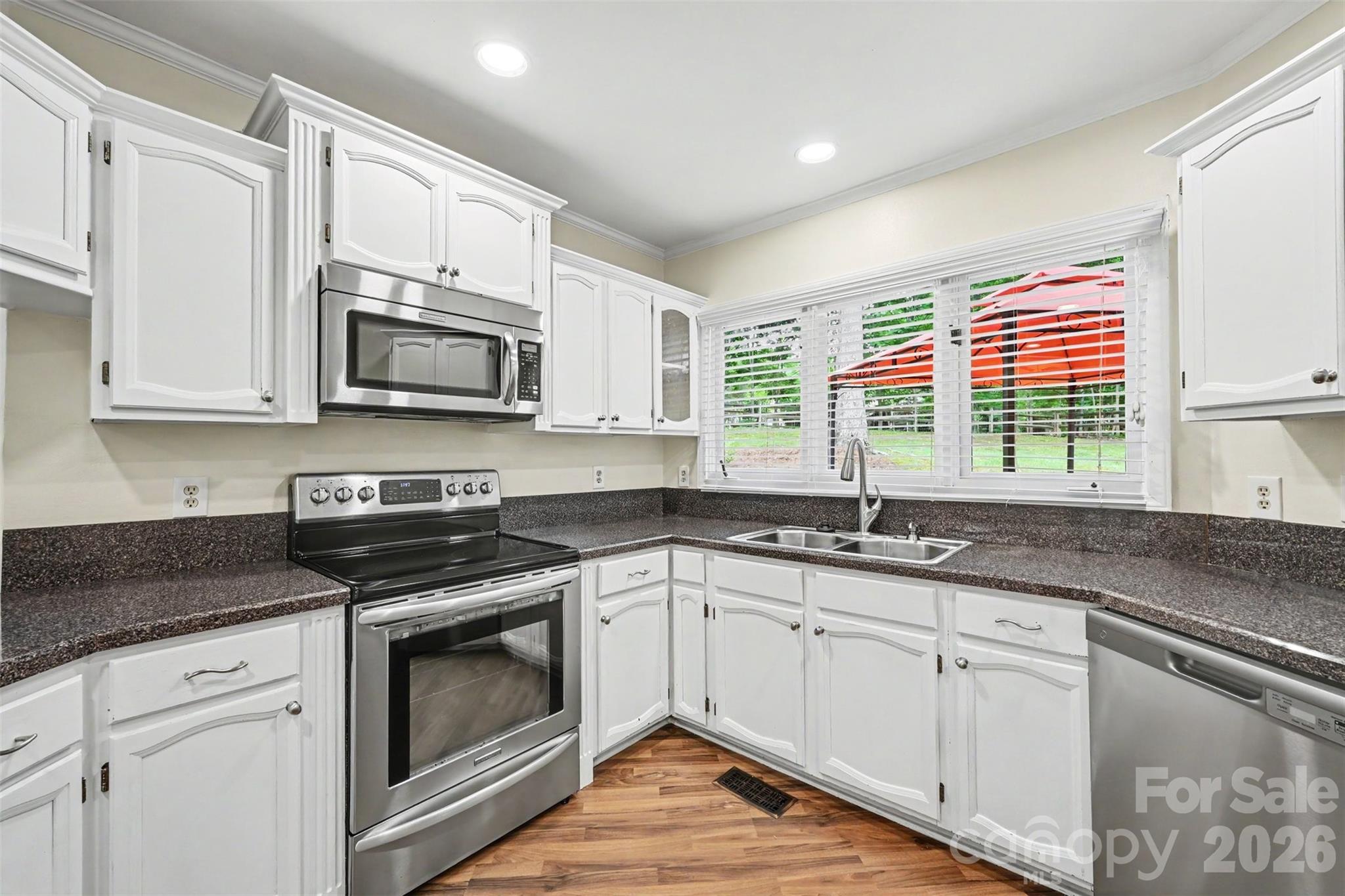 Photo 17 of 212 Rose Arbor Lane, Matthews, NC