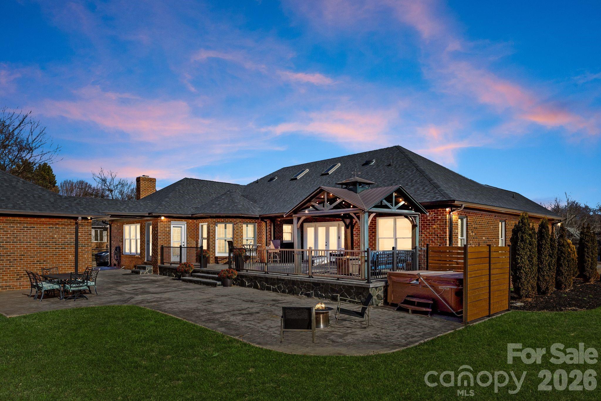 4122 Amarillo Drive SW, Concord, NC - photo 6 of 48