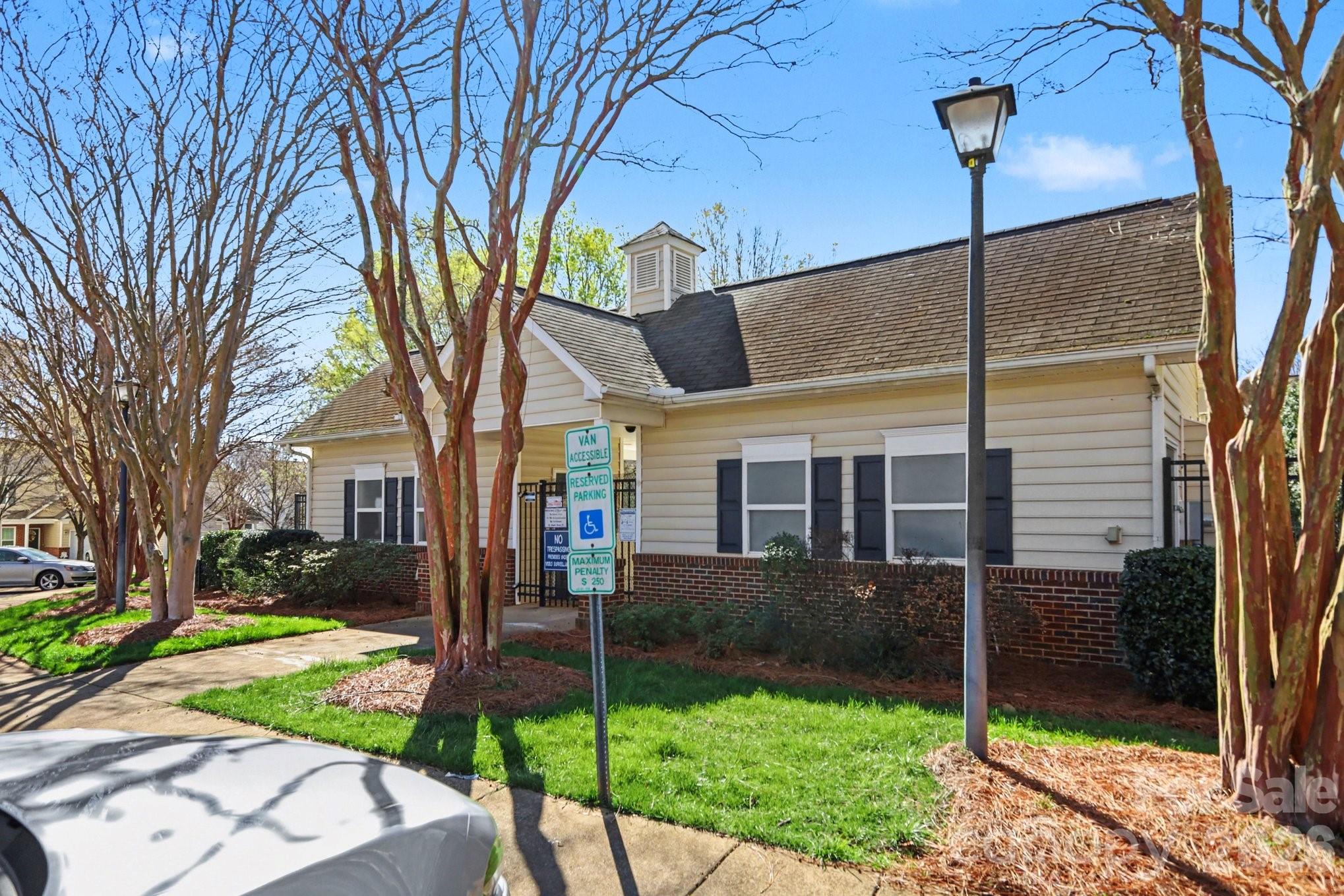 Photo 22 of 8411 Chaceview Court, Charlotte, NC