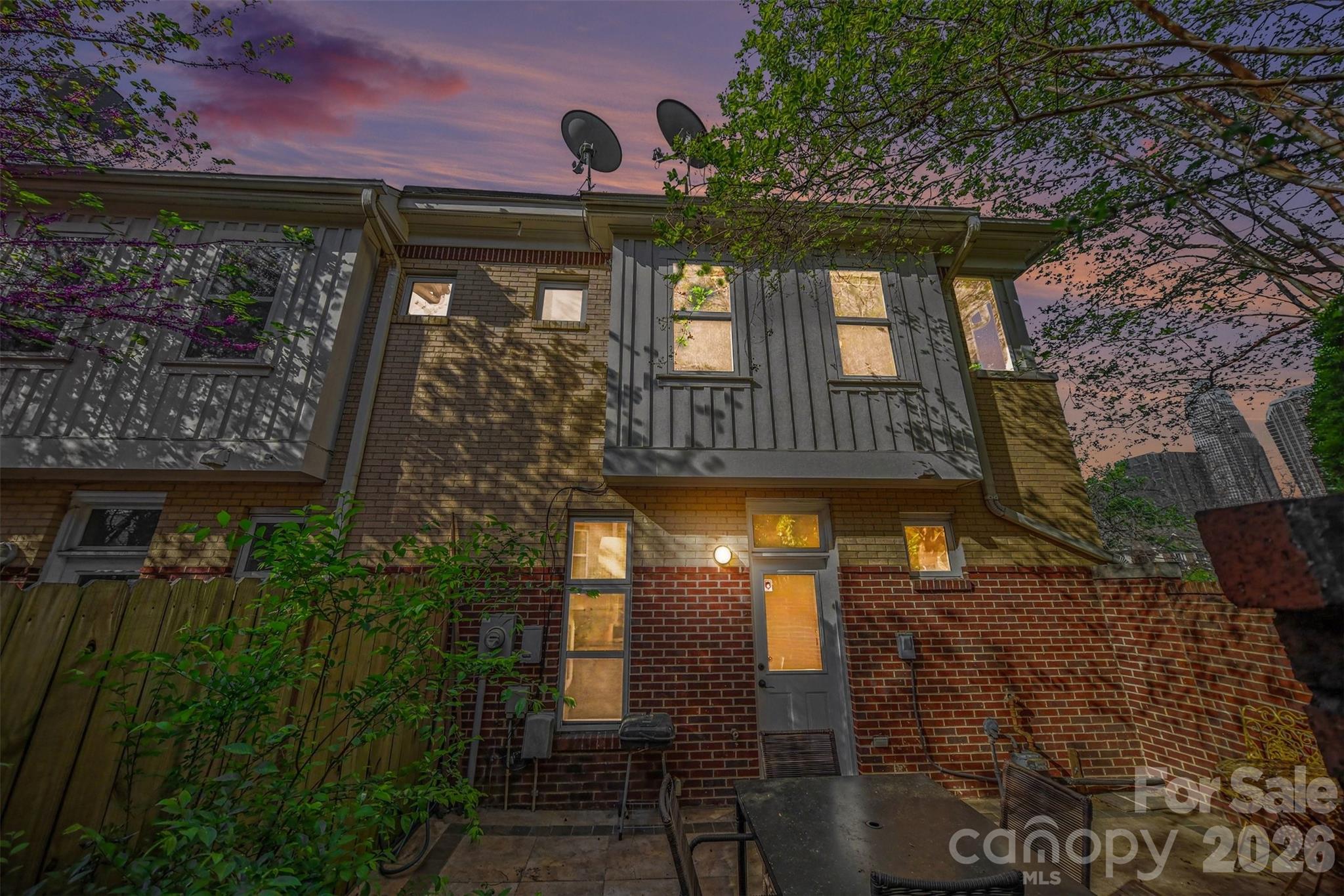 Photo 6 of 701 E 8th Street, Charlotte, NC