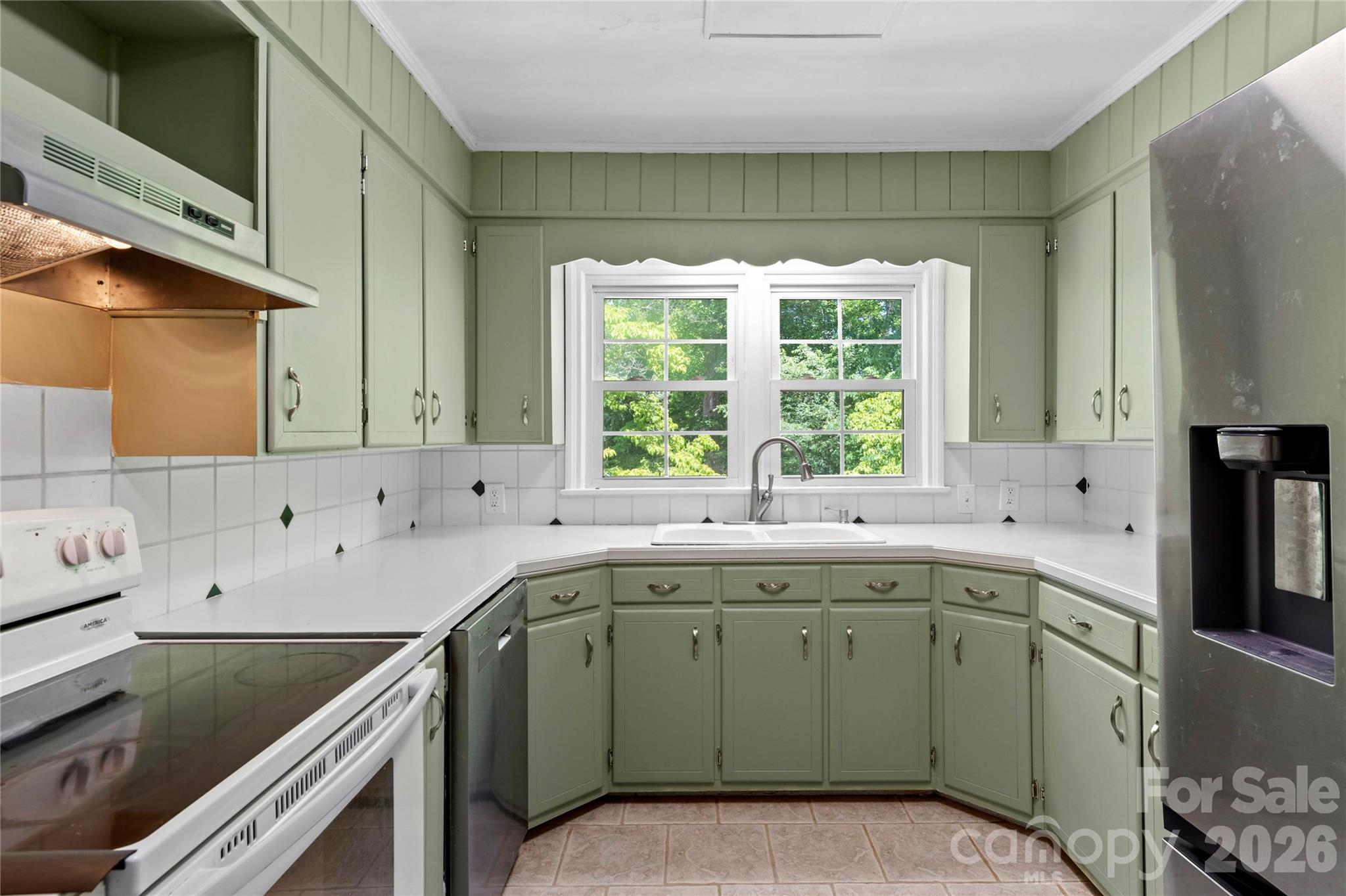 951 Dodson Mill Road, Pilot Mountain, NC - photo 13 of 49