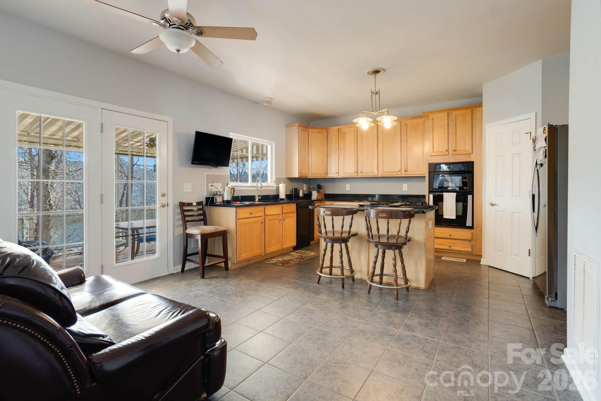 152 Lighthouse Road, Mount Holly, NC - photo 7 of 38