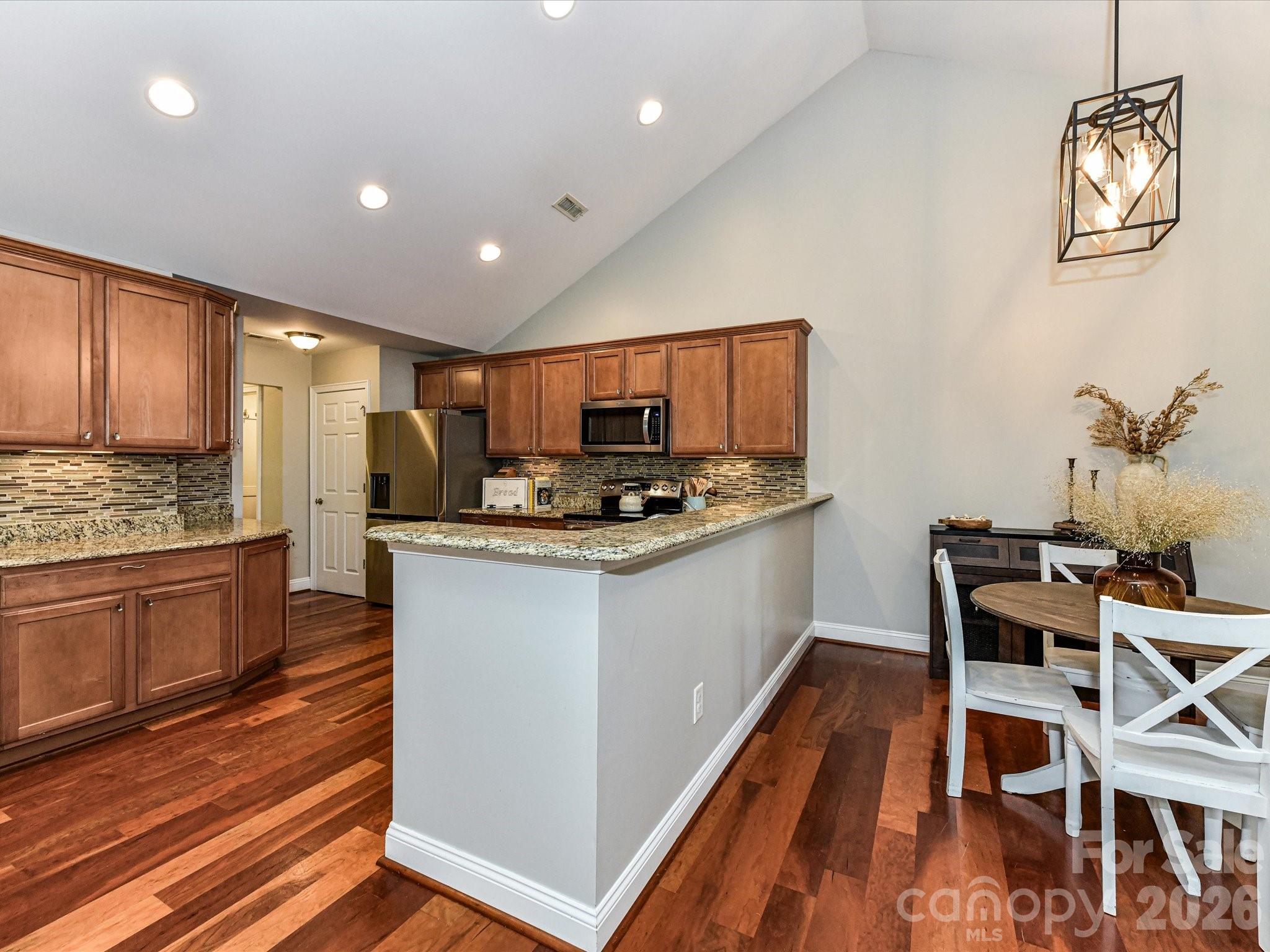 Photo 12 of 5433 Prosperity View Drive, Charlotte, NC