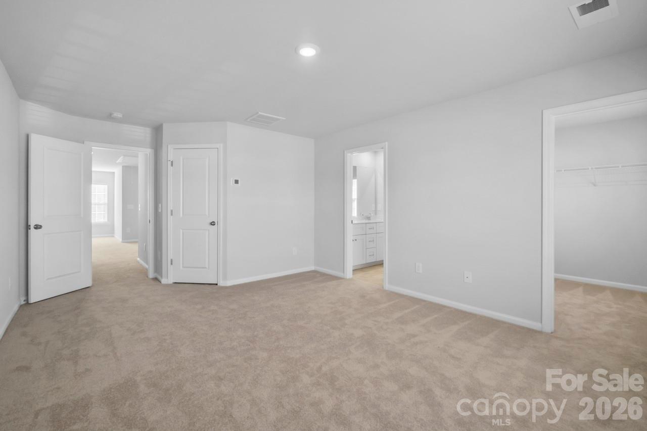 Photo 19 of 12807 Canterbury Castle Drive, Charlotte, NC