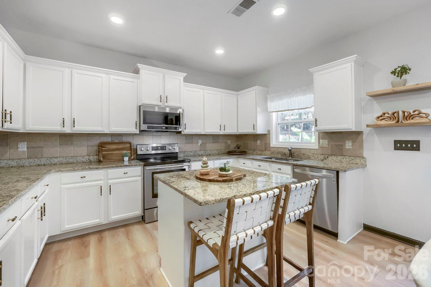 108 Runningdeer Drive, Mooresville, NC - photo 10 of 38