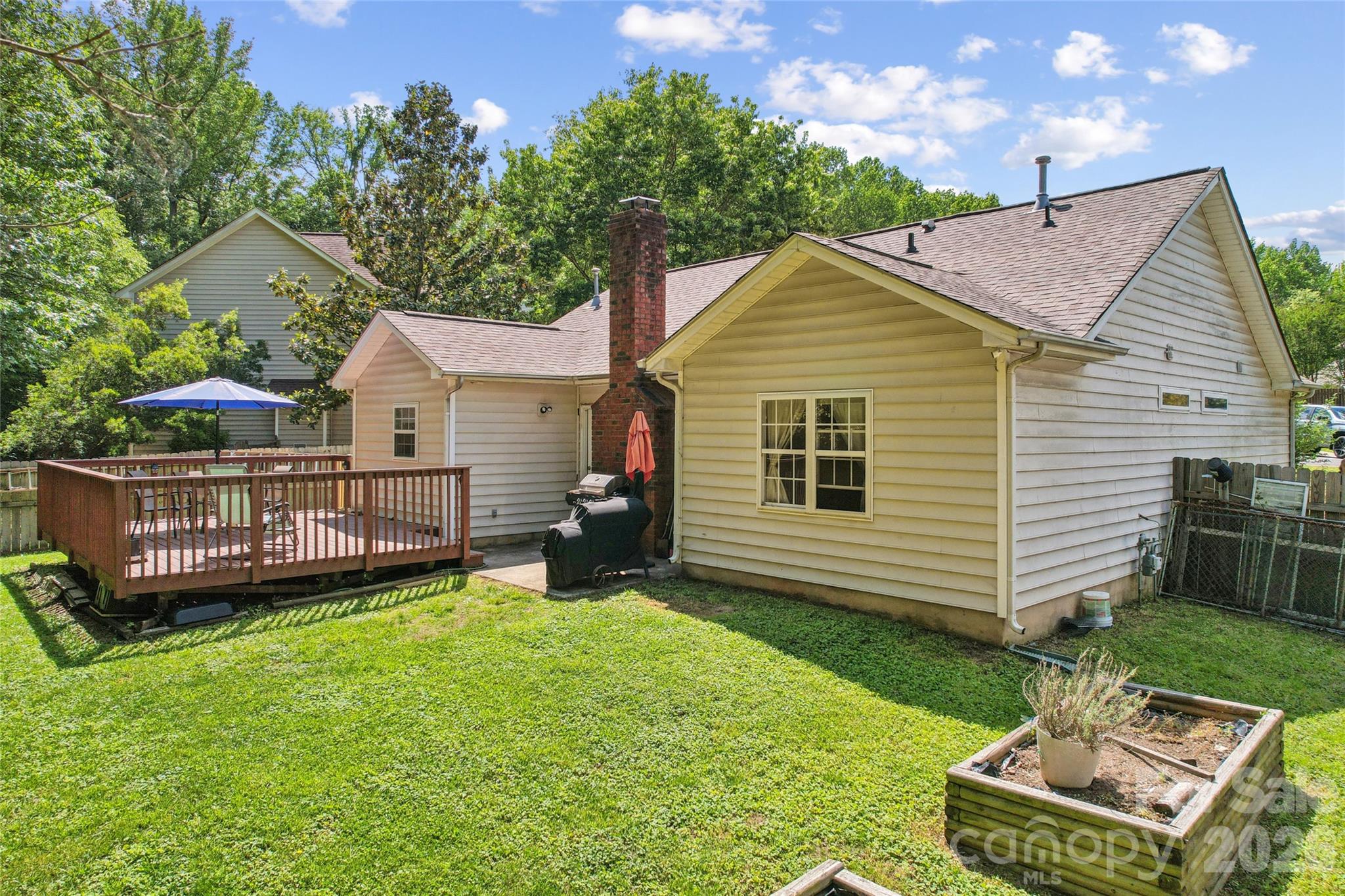 Photo 19 of 13221 Crooked Pine Court, Charlotte, NC