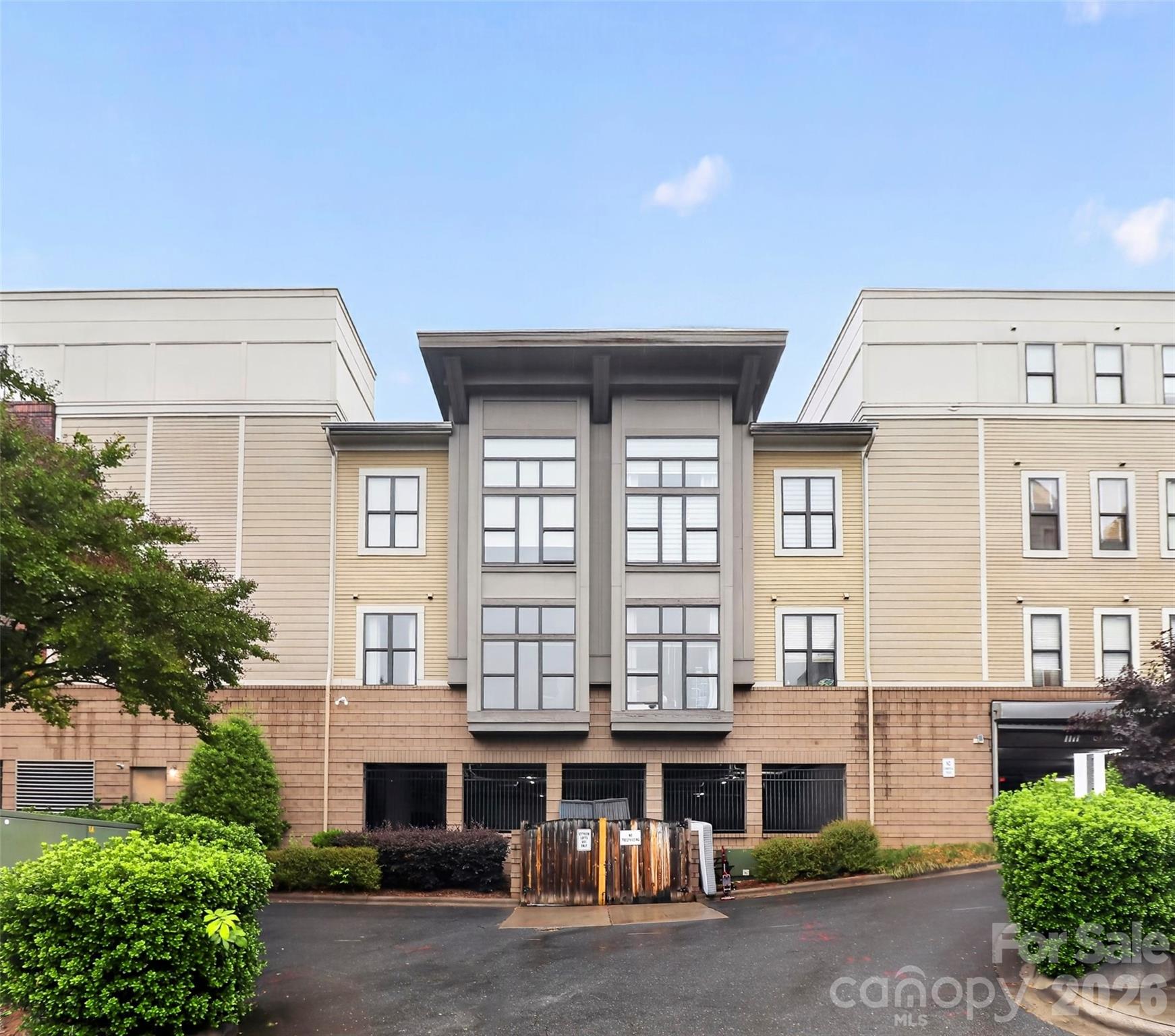 Photo 32 of 716 N Davidson Street, Charlotte, NC