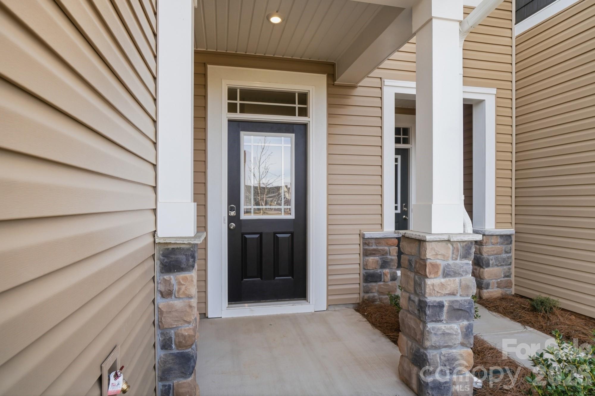 Photo 3 of 7013 Cerris Drive, Charlotte, NC