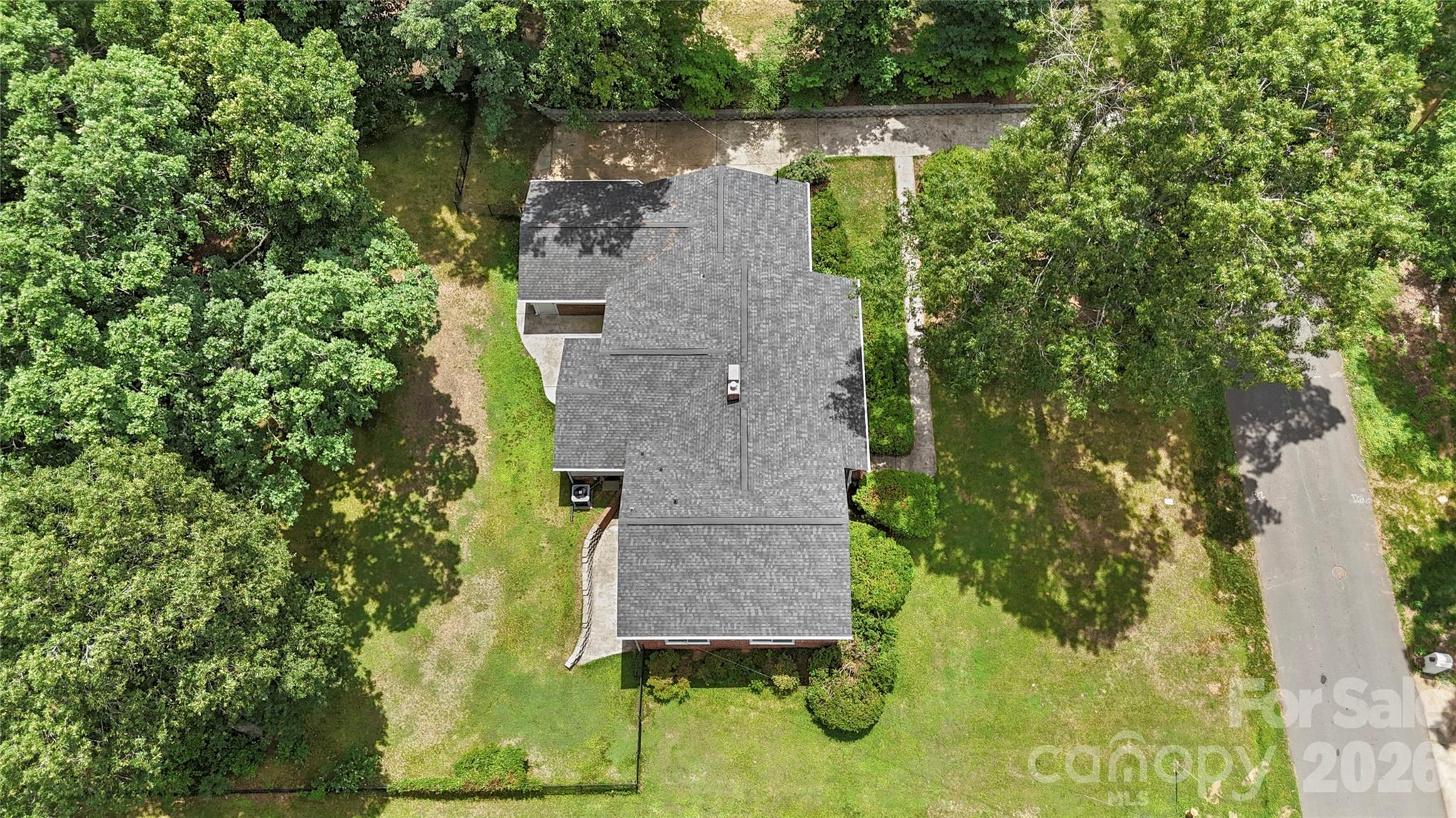 Home for sale at 221 Kingsway Circle, Charlotte, NC — photo 47 of 48