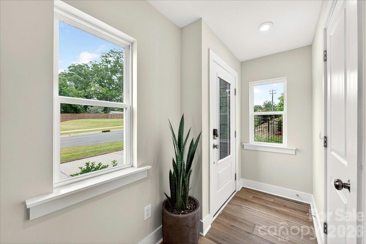 Photo 3 of 4032 Canvas Court, Charlotte, NC