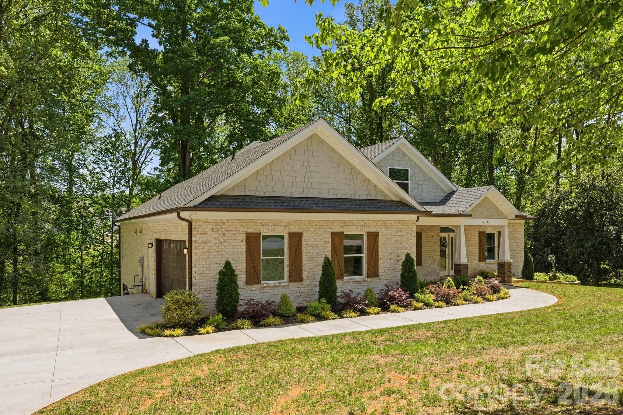Photo 3 of 2442 Falcon Lane, Statesville, NC