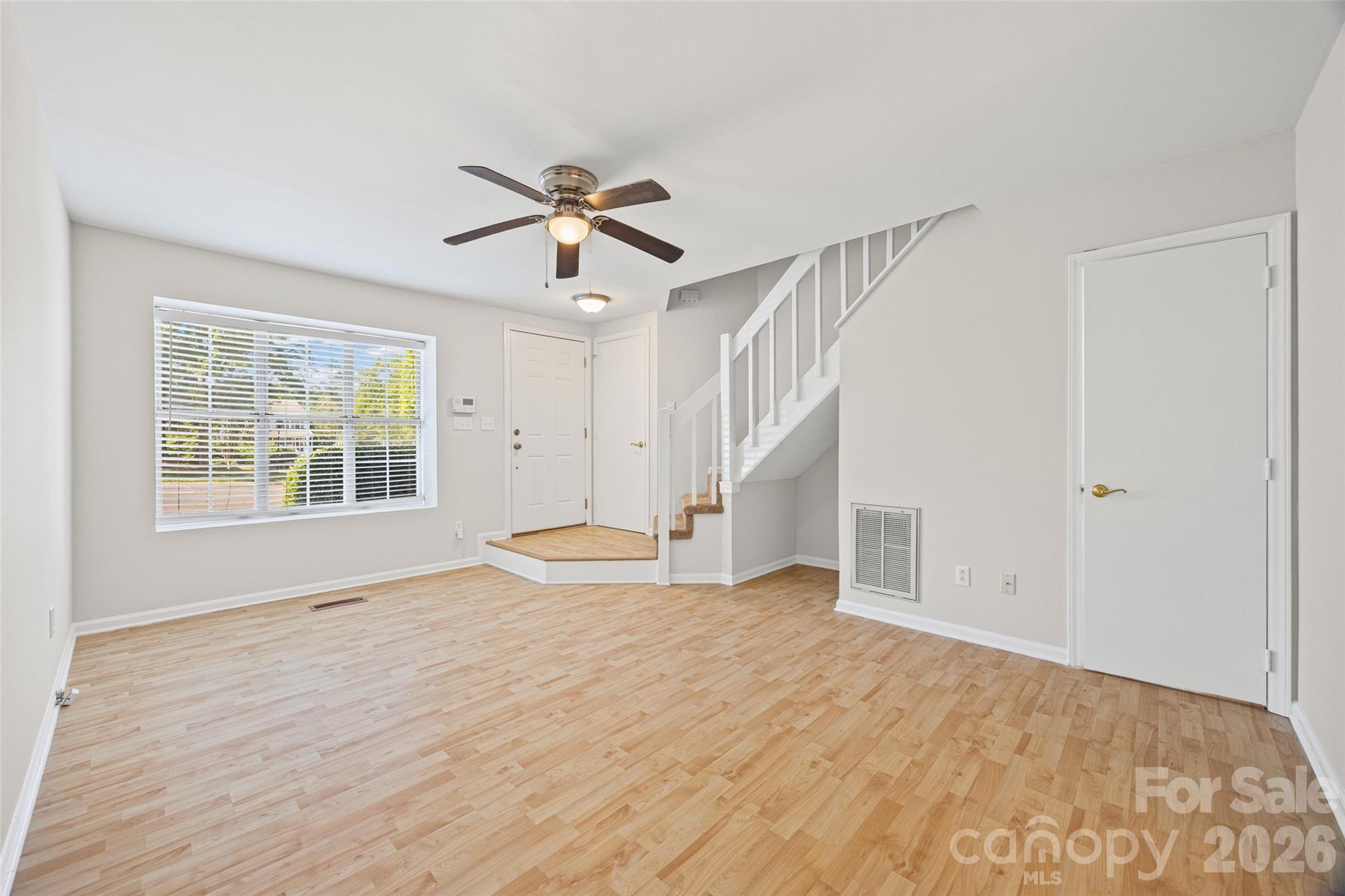 Photo 7 of 8117 Circle Tree Lane, Charlotte, NC