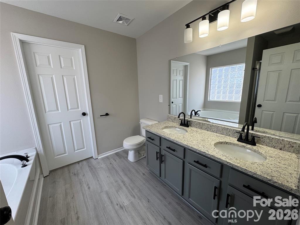 Photo 9 of 9019 Newfield Street, Charlotte, NC