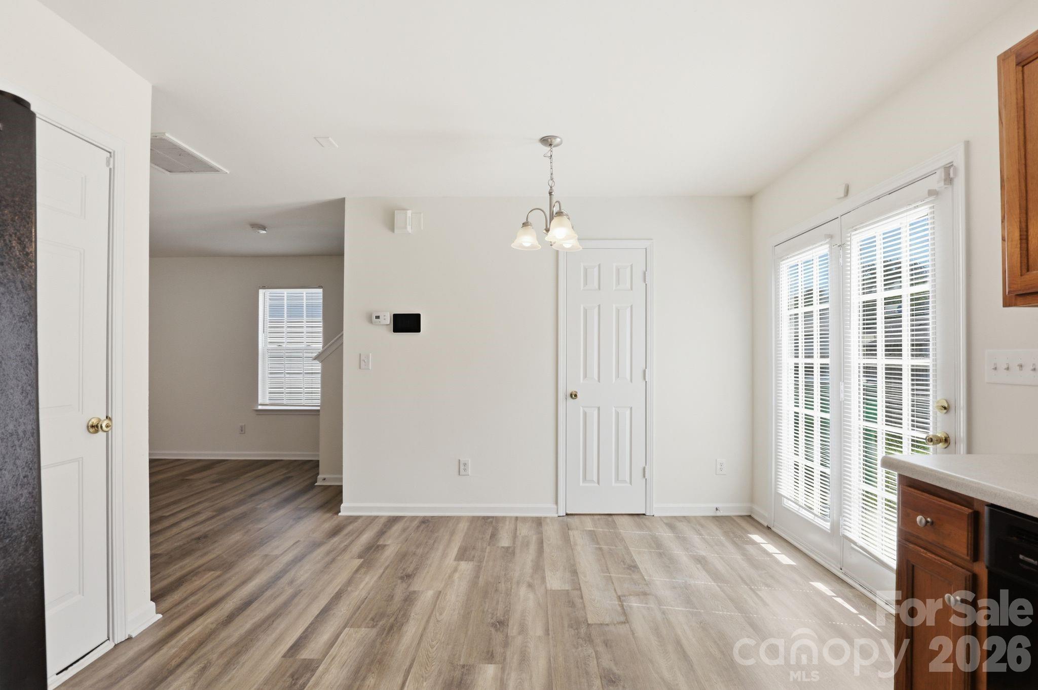 Photo 9 of 5623 Henderson Oaks Drive, Charlotte, NC