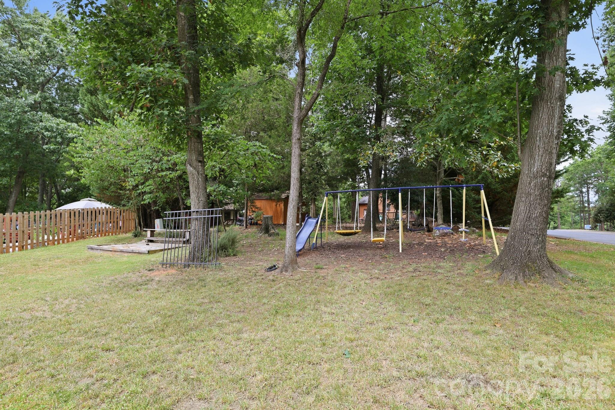Photo 8 of 7038 Chelsea Day Lane, Tega Cay, SC