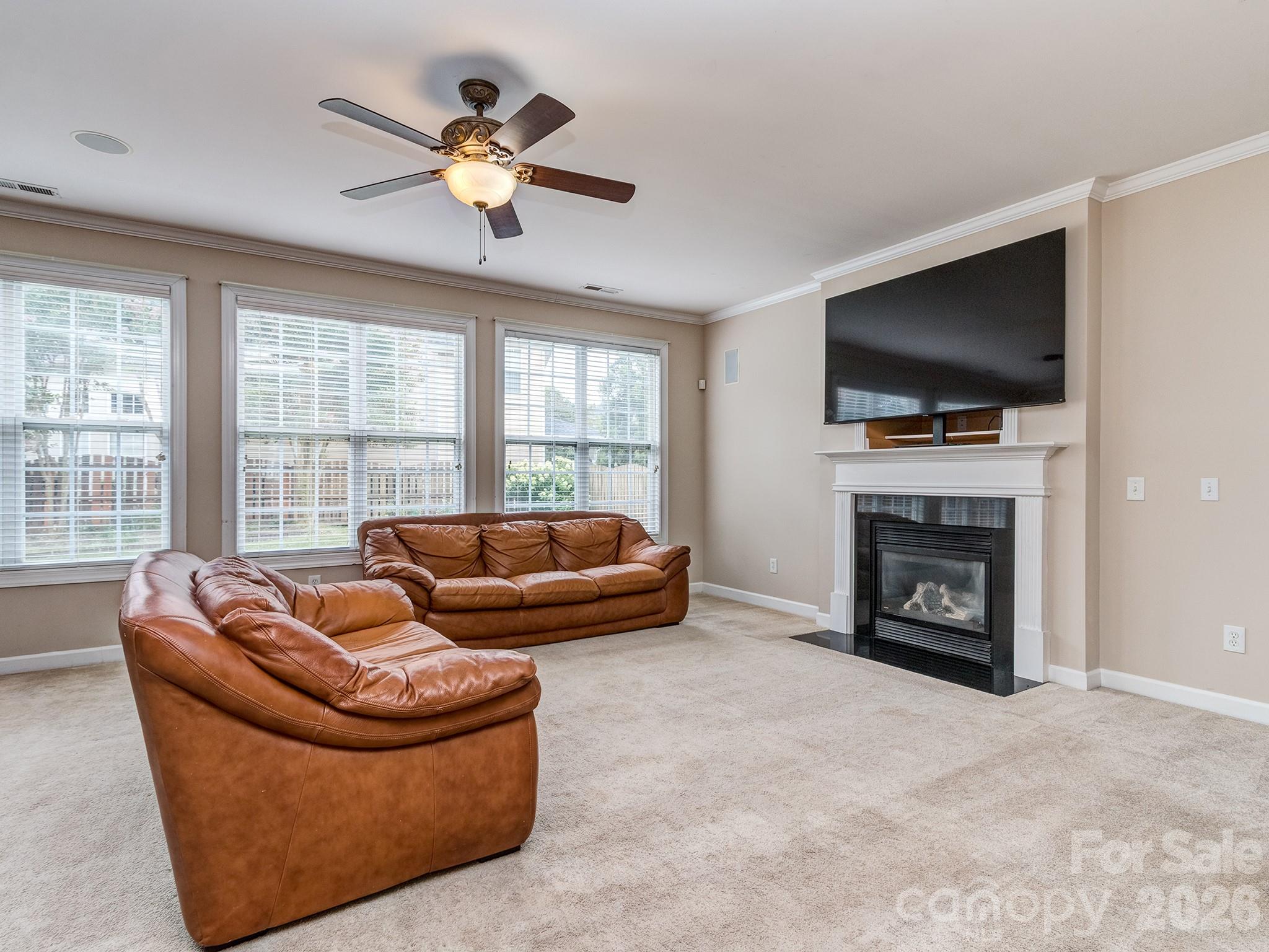 Home for sale at 4027 Riseley Lane, Charlotte, NC — photo 11 of 39