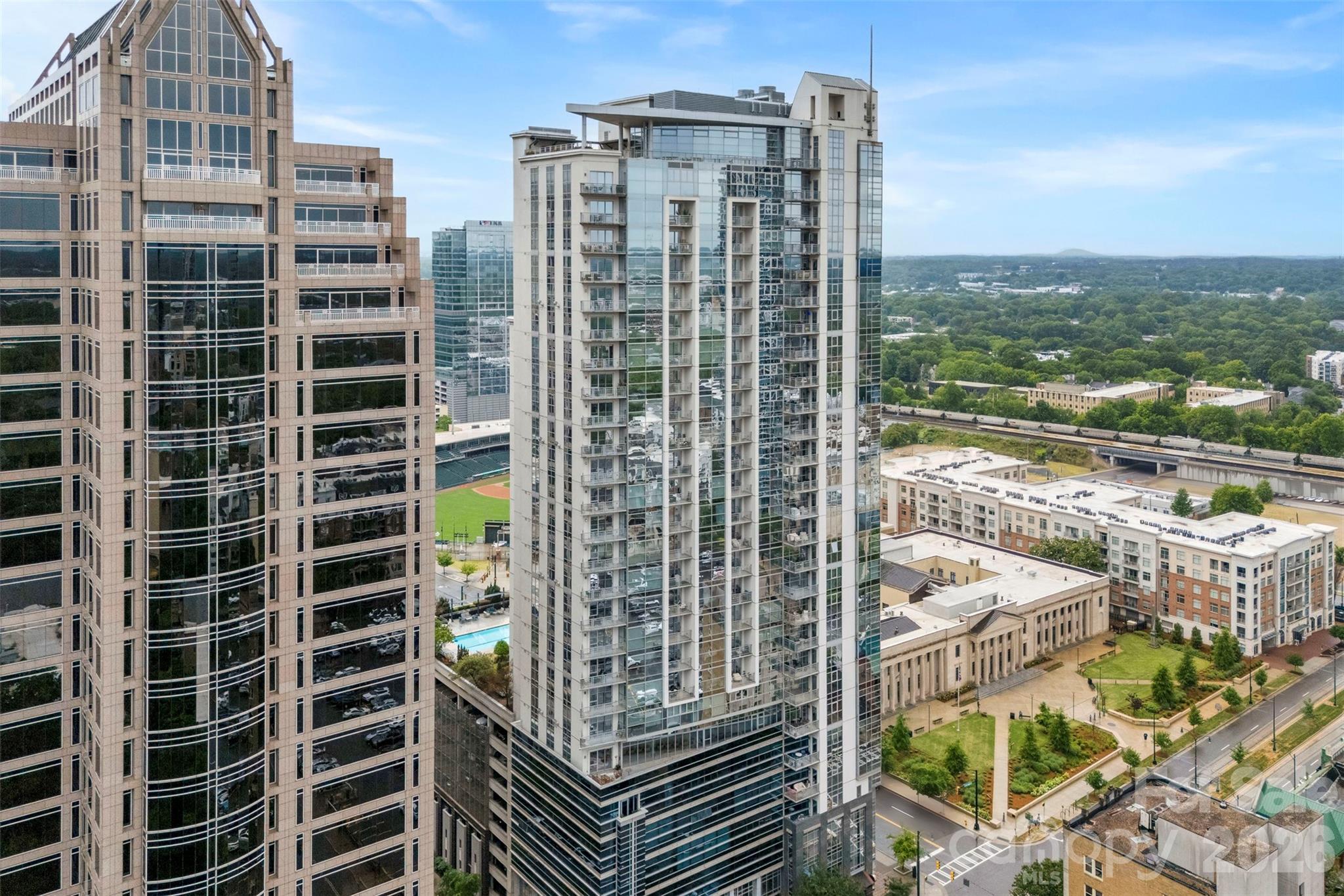 Photo 2 of 333 W Trade Street500, Charlotte, NC