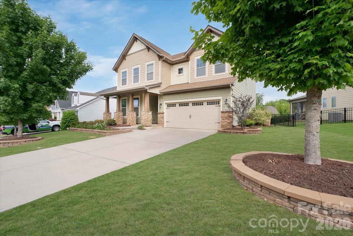 Photo 2 of 17534 Austins Creek Drive, Charlotte, NC