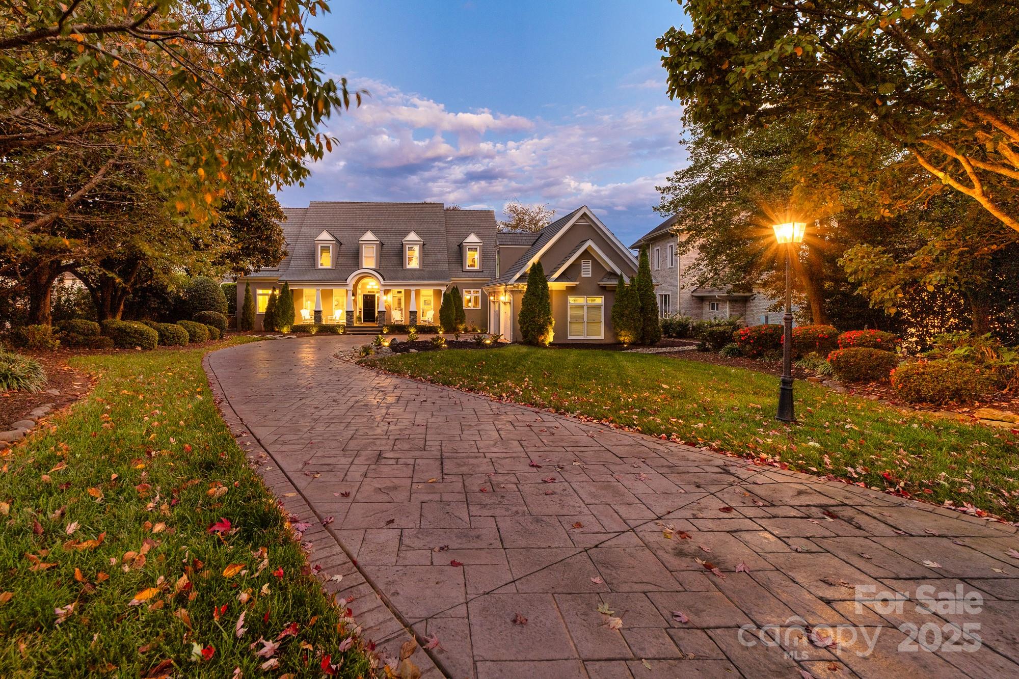 18316 Mainsail Pointe Drive, Cornelius, NC - photo 3 of 46