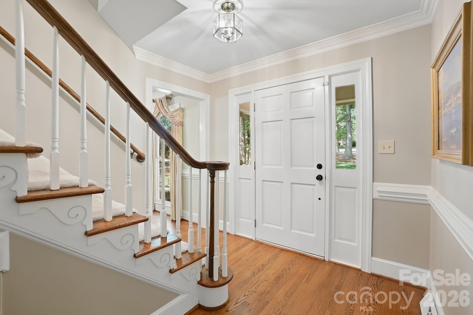 Photo 3 of 9918 Providence Forest Lane, Charlotte, NC