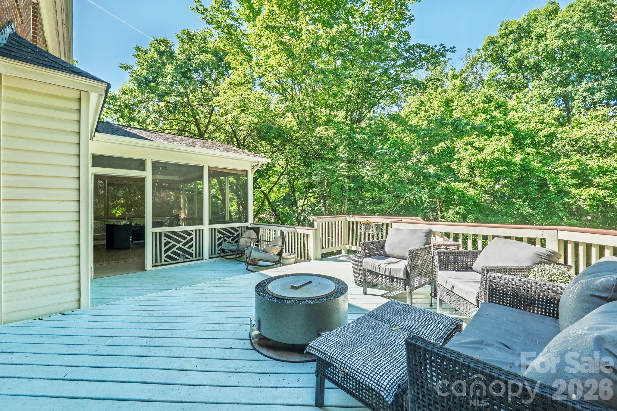 Photo 33 of 1819 Kilmonack Lane, Charlotte, NC