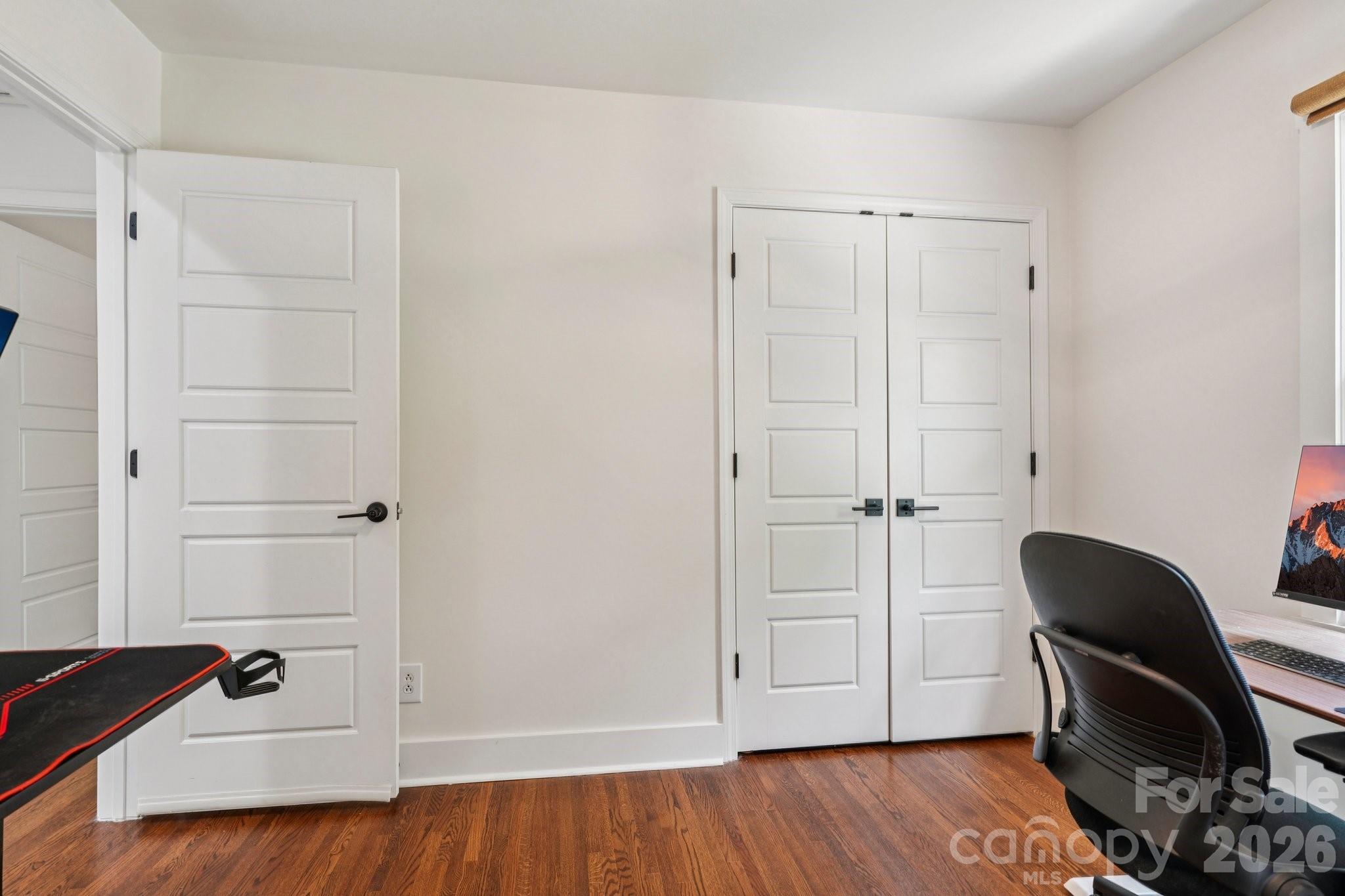 5300 Cheval Place, Charlotte, NC - photo 16 of 39