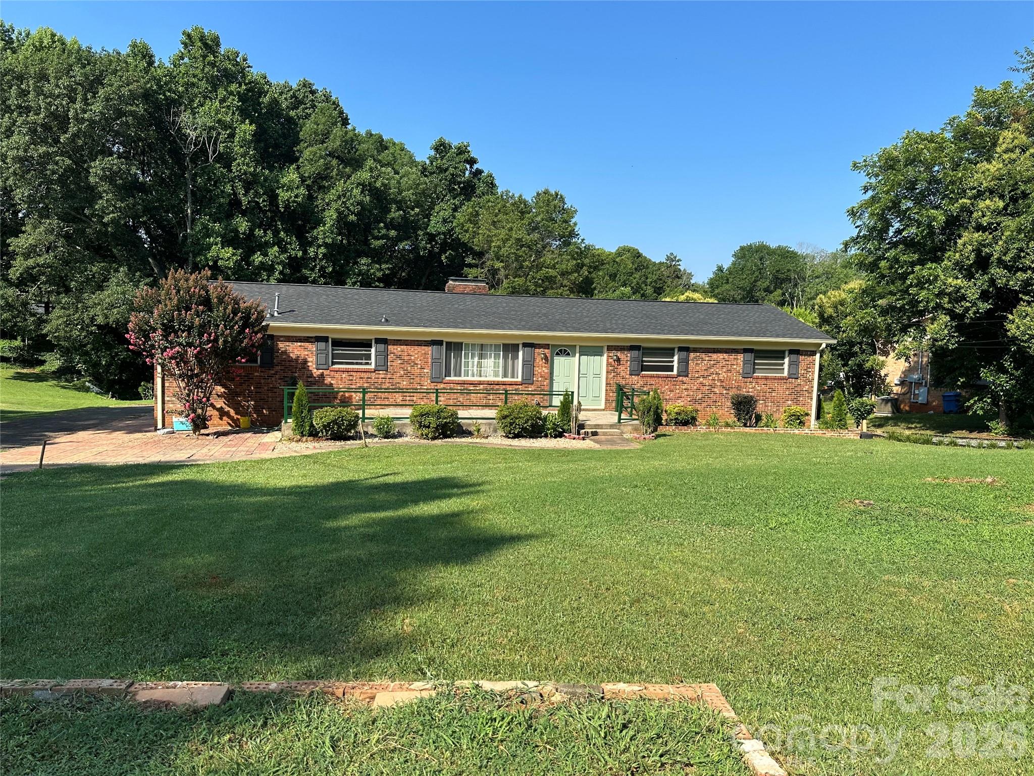 9716 Sunway Drive, Mint Hill, NC