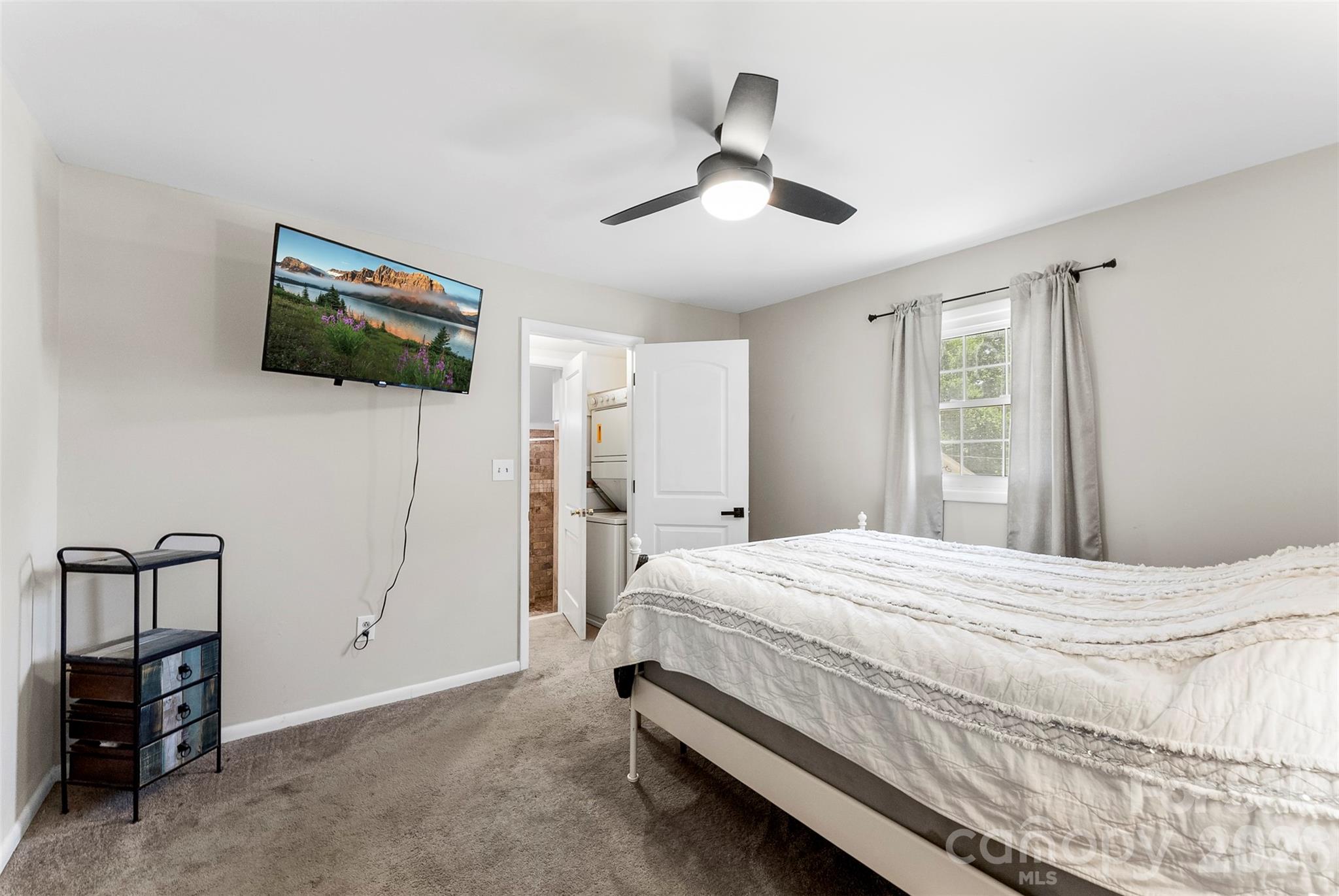 8519 E Franklin Street, Mount Pleasant, NC - photo 29 of 37