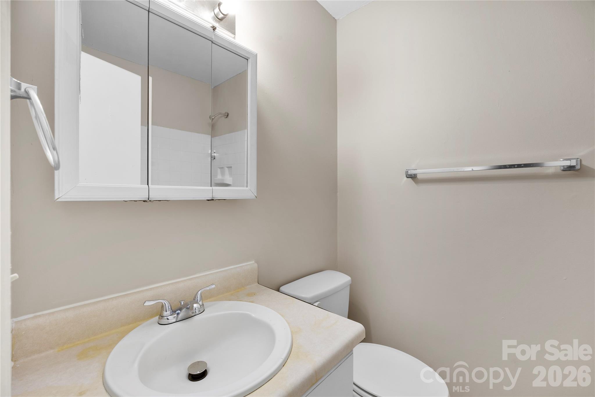 Photo 15 of 4525 Rolling Hill Drive, Charlotte, NC
