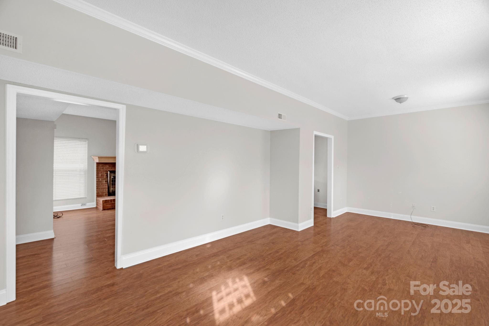 Photo 6 of 6109 Tartan Green Court, Charlotte, NC