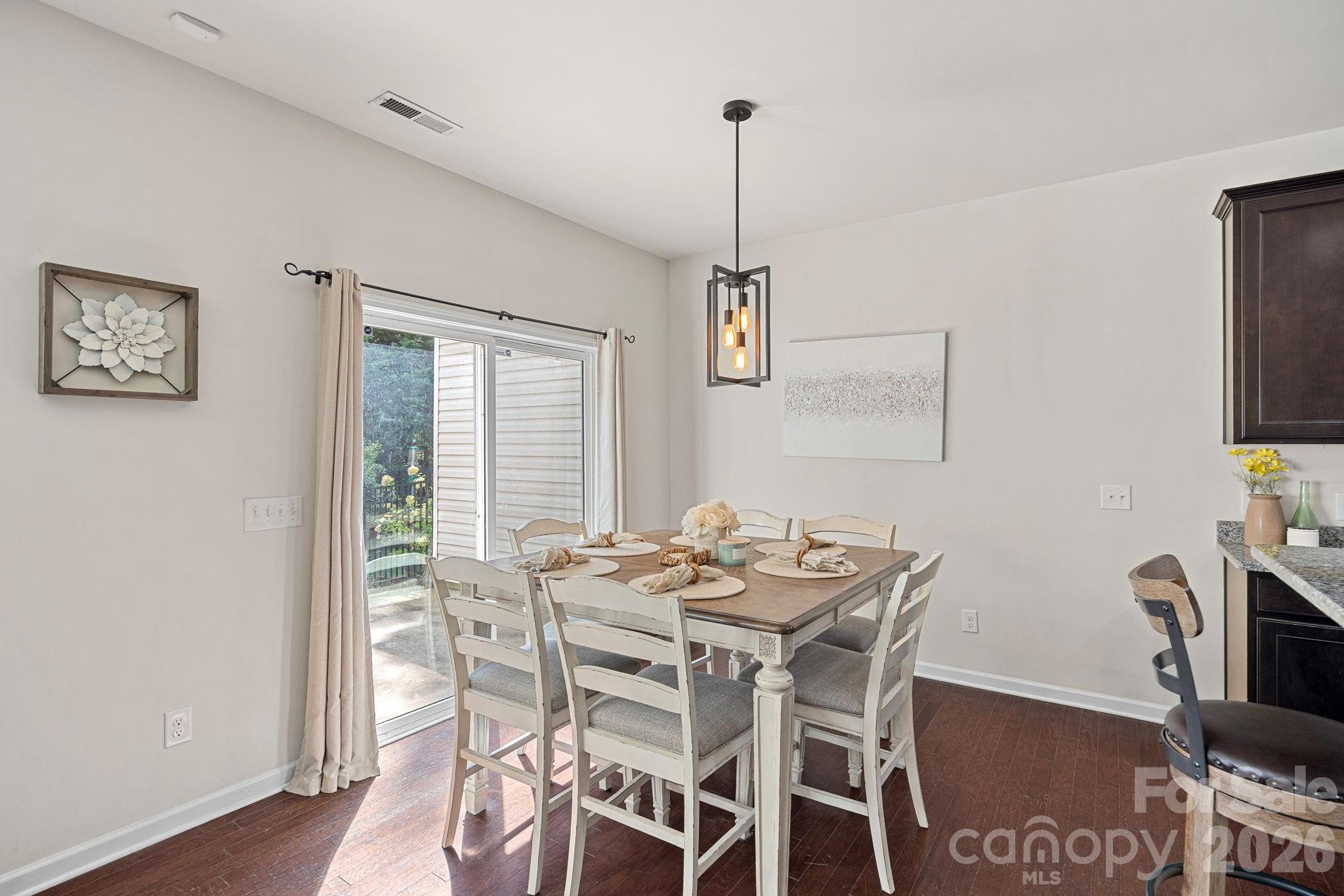 Photo 7 of 2219 Whitford Lane, Charlotte, NC
