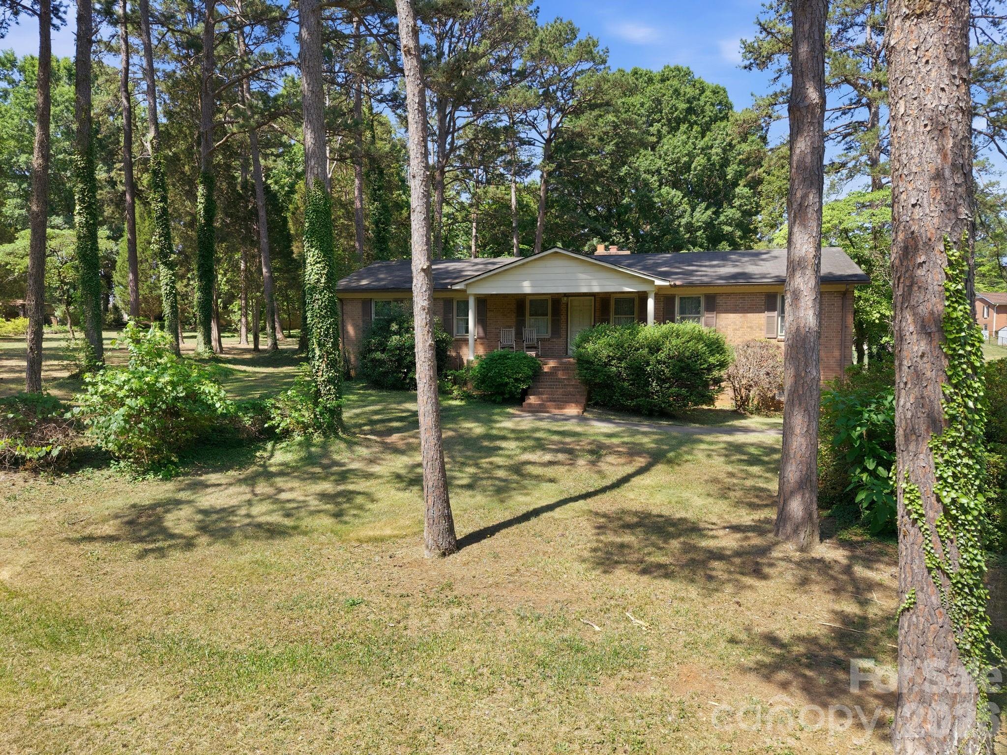 Photo 3 of 1001 Faith Road, Salisbury, NC