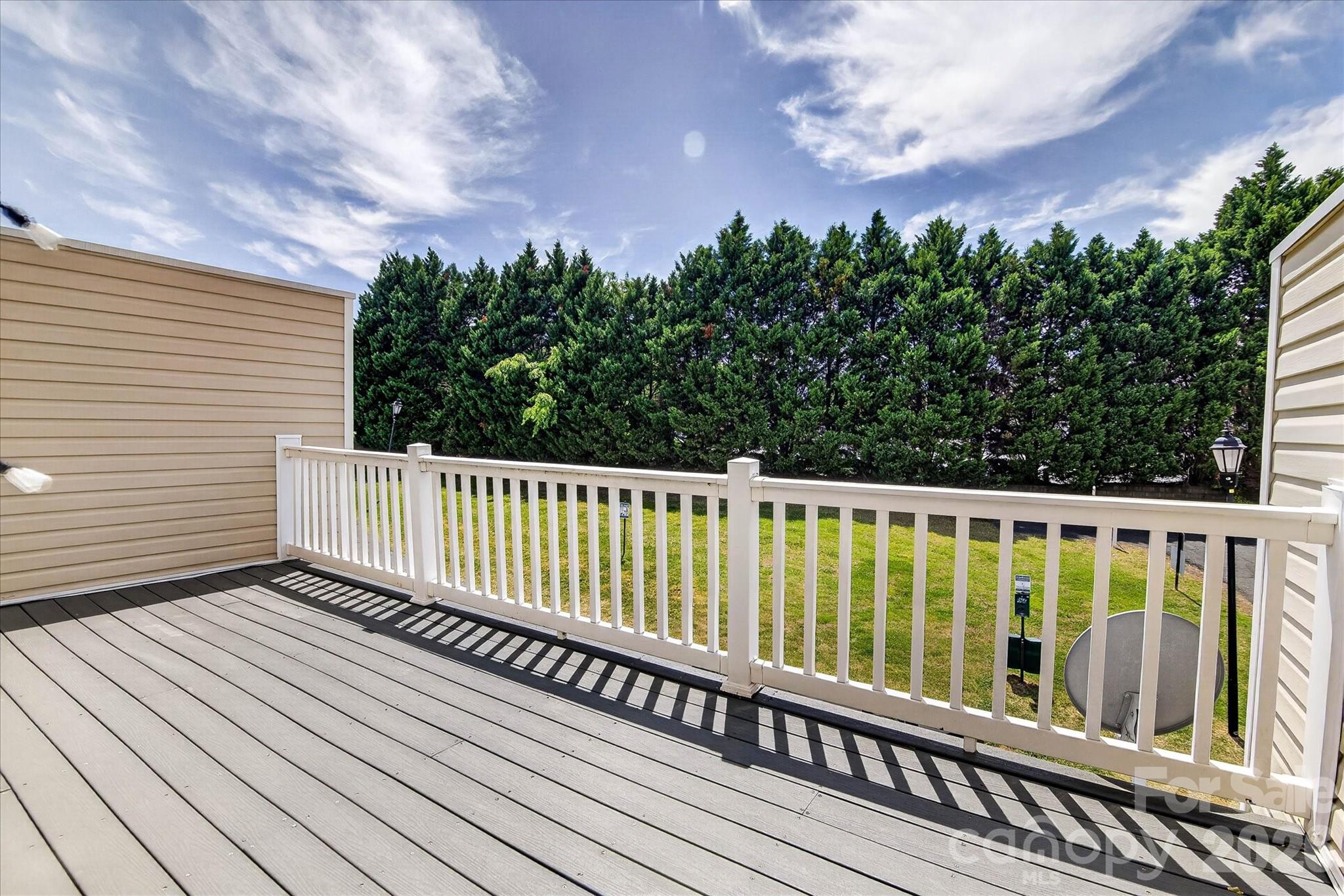 2009 Cambridge Beltway Drive, Charlotte, NC - photo 19 of 29