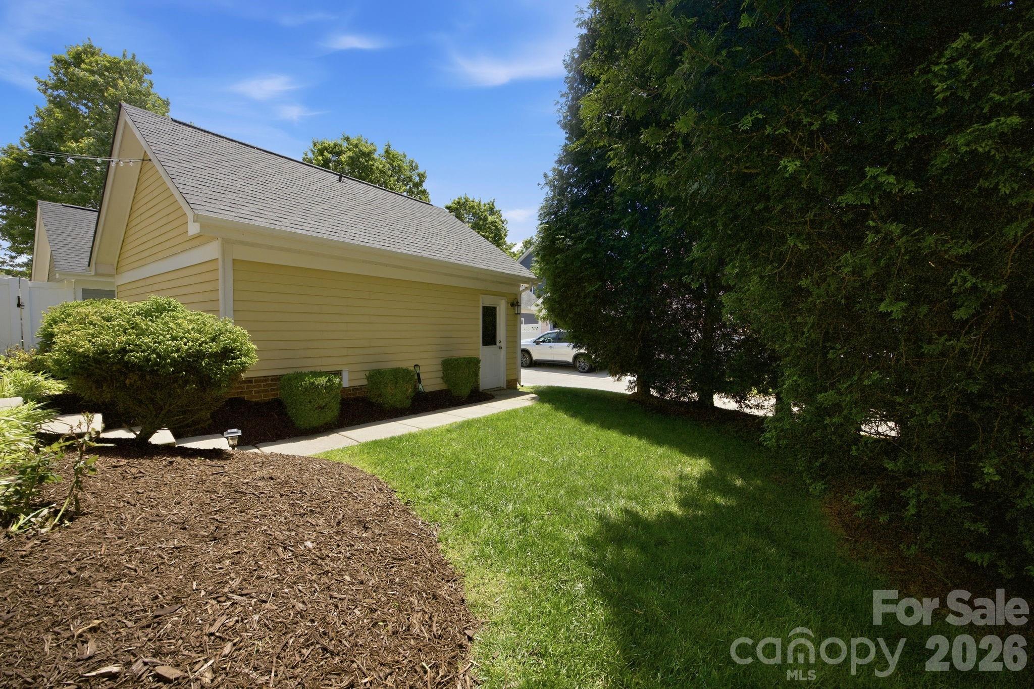 14458 Holly Springs Drive, Huntersville, NC - photo 28 of 44