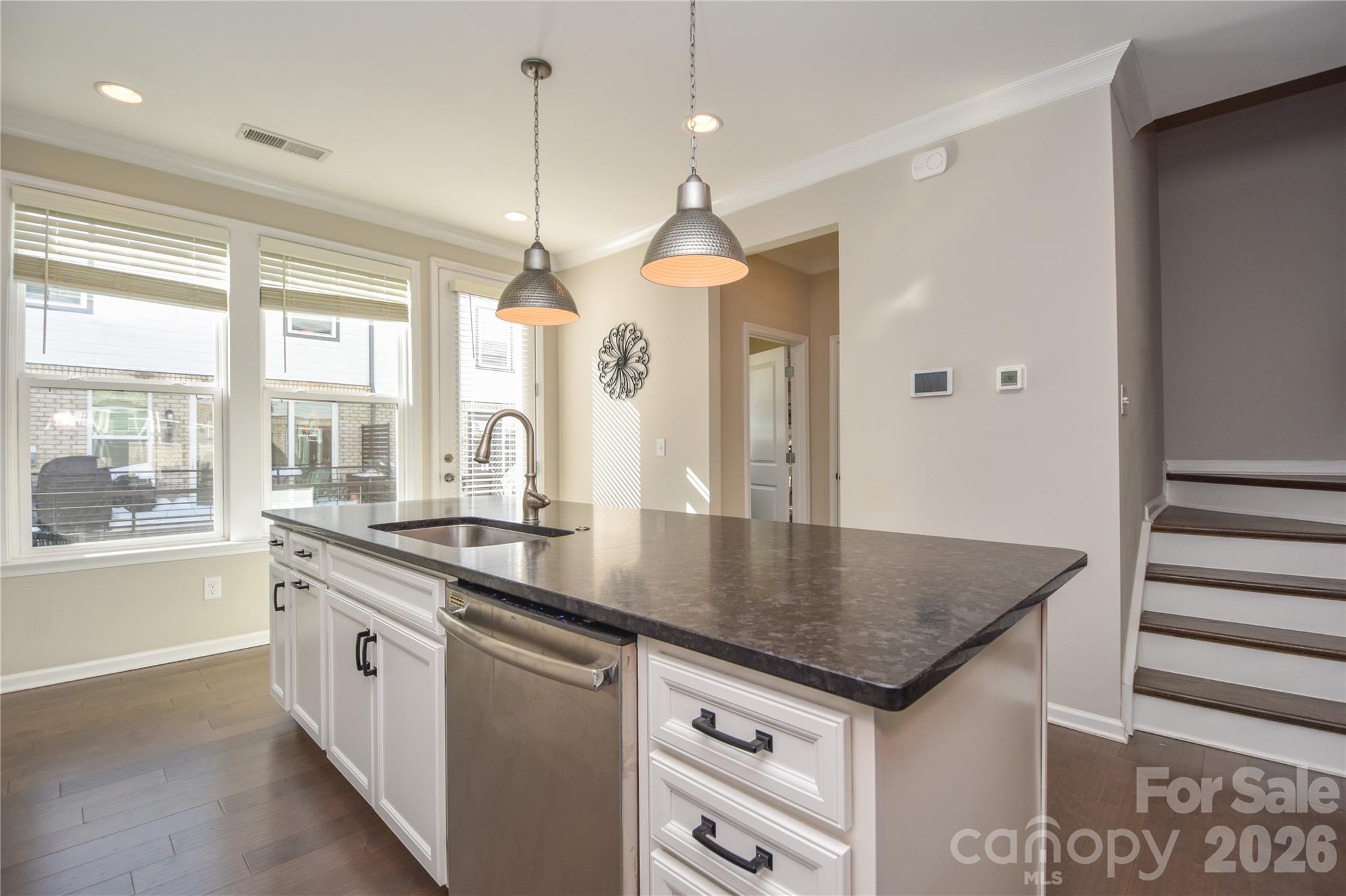 Photo 11 of 612 Tudor Park Way, Charlotte, NC