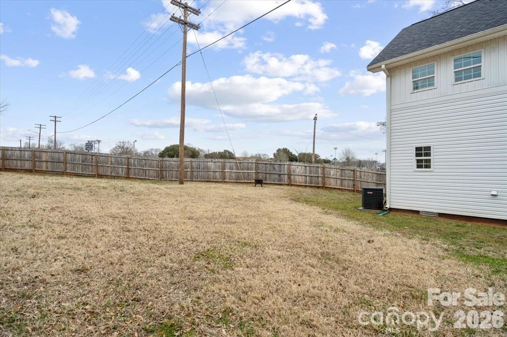 Photo 3 of 305 Wingate Court, Shelby, NC