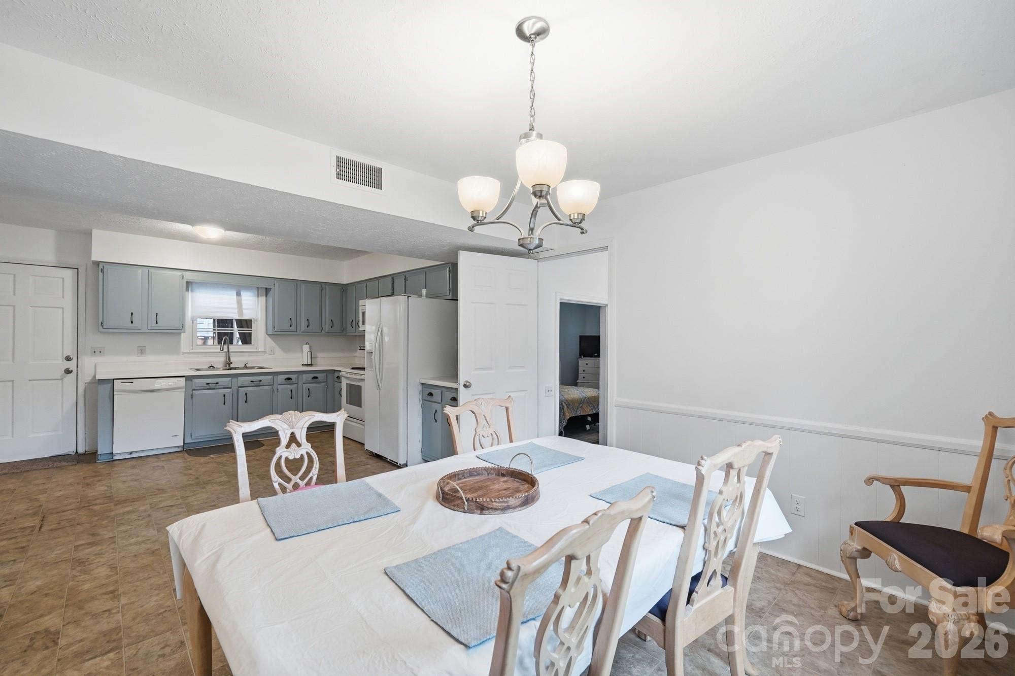 908 Forest Drive, Marshville, NC - photo 22 of 42
