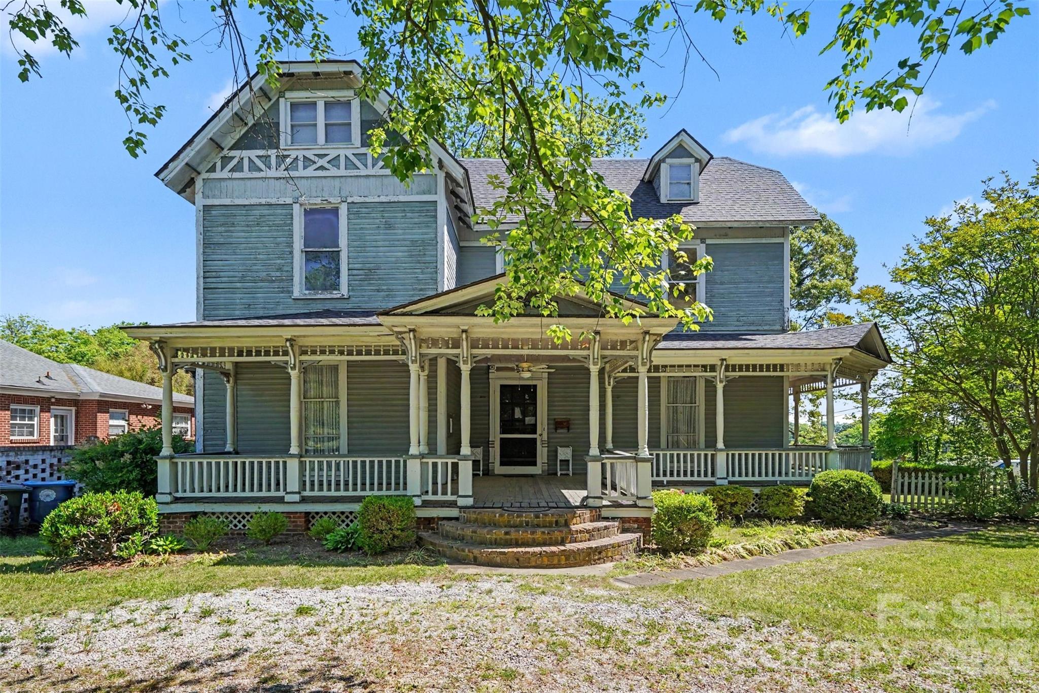 Photo 3 of 404 W Kerr Street, Salisbury, NC