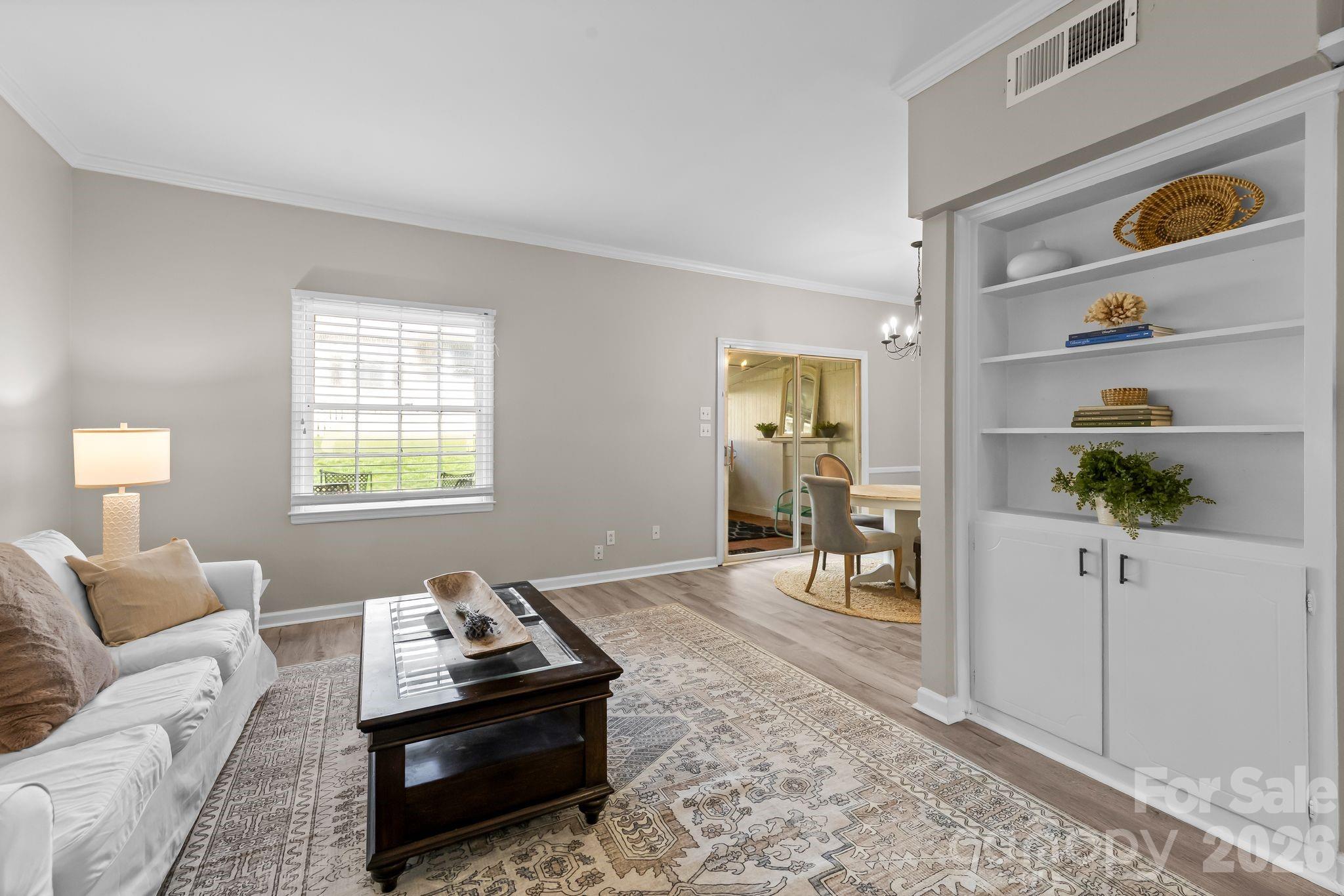 Photo 4 of 5941 Quail Hollow RoadE, Charlotte, NC