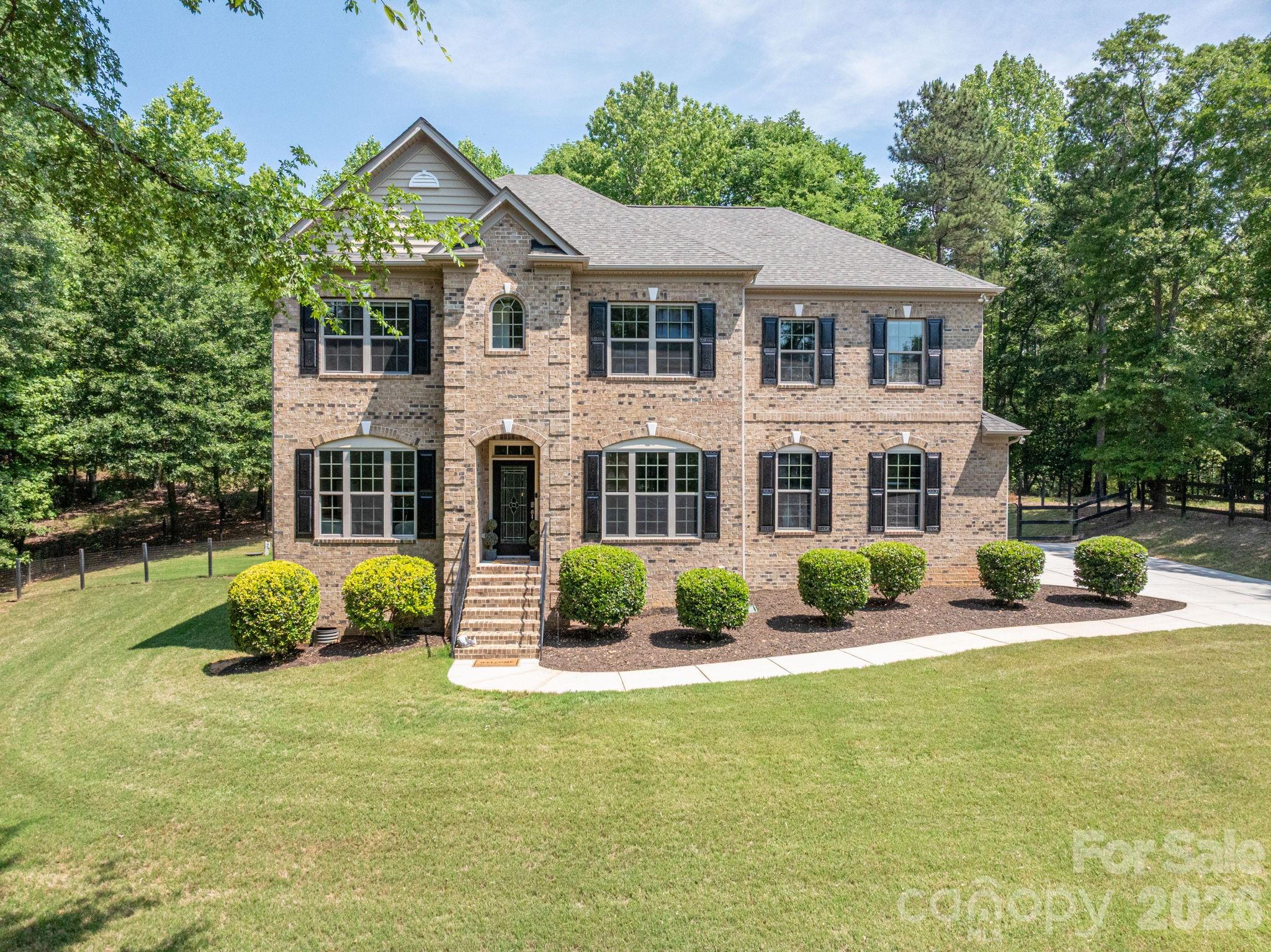 227 Bay Shore Drive, Belmont, NC - photo 2 of 49