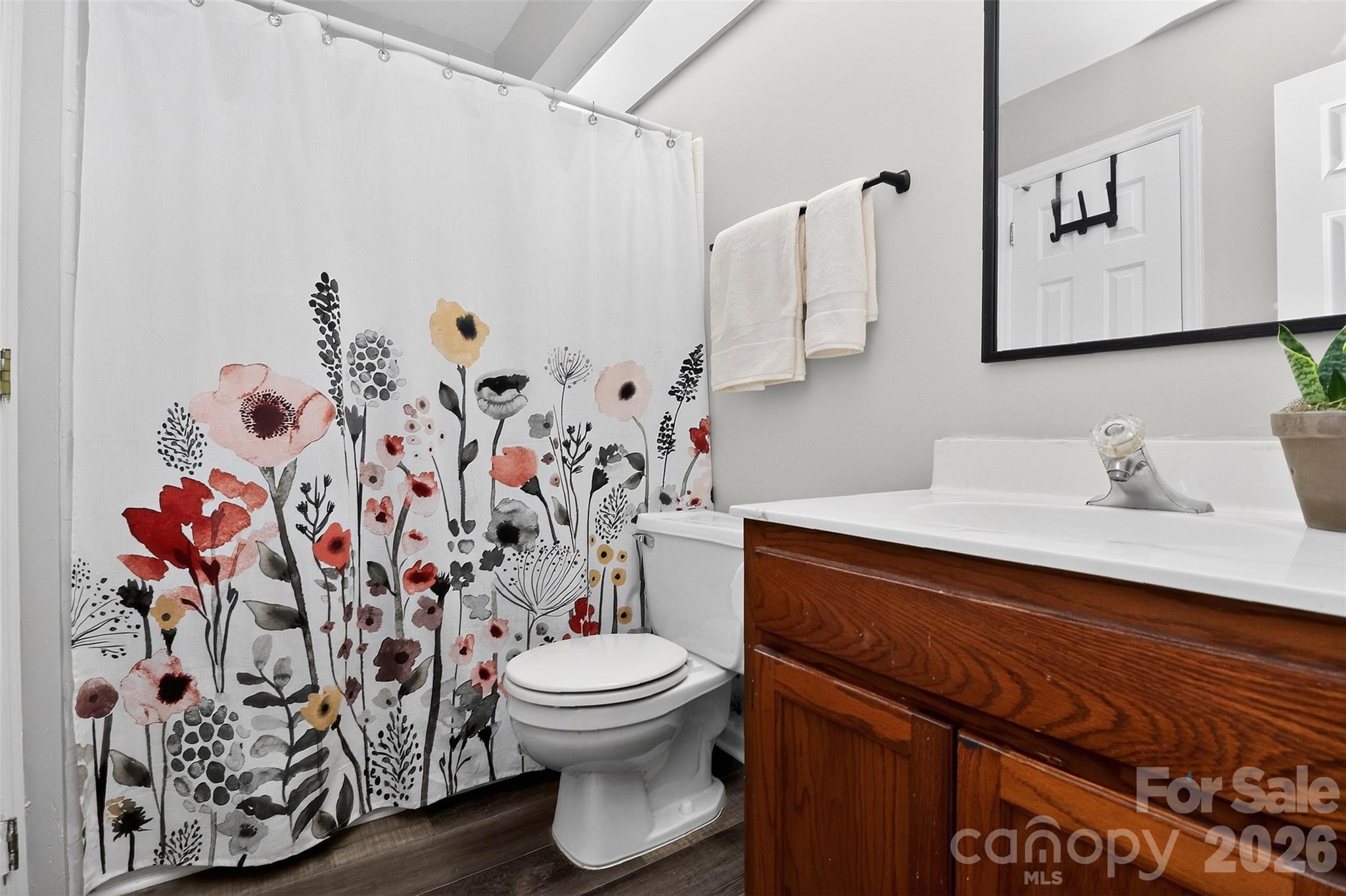 Photo 17 of 9232 Kings Canyon Drive, Charlotte, NC