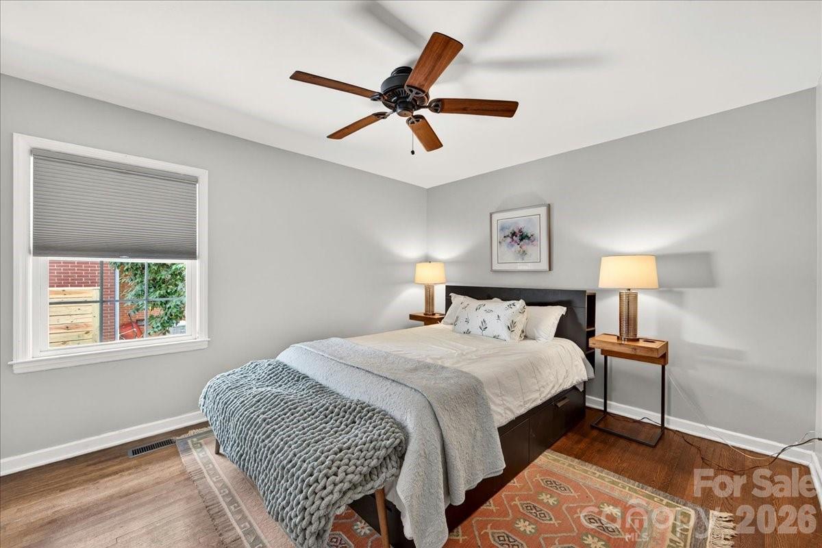 Photo 11 of 3425 Airlie Street, Charlotte, NC