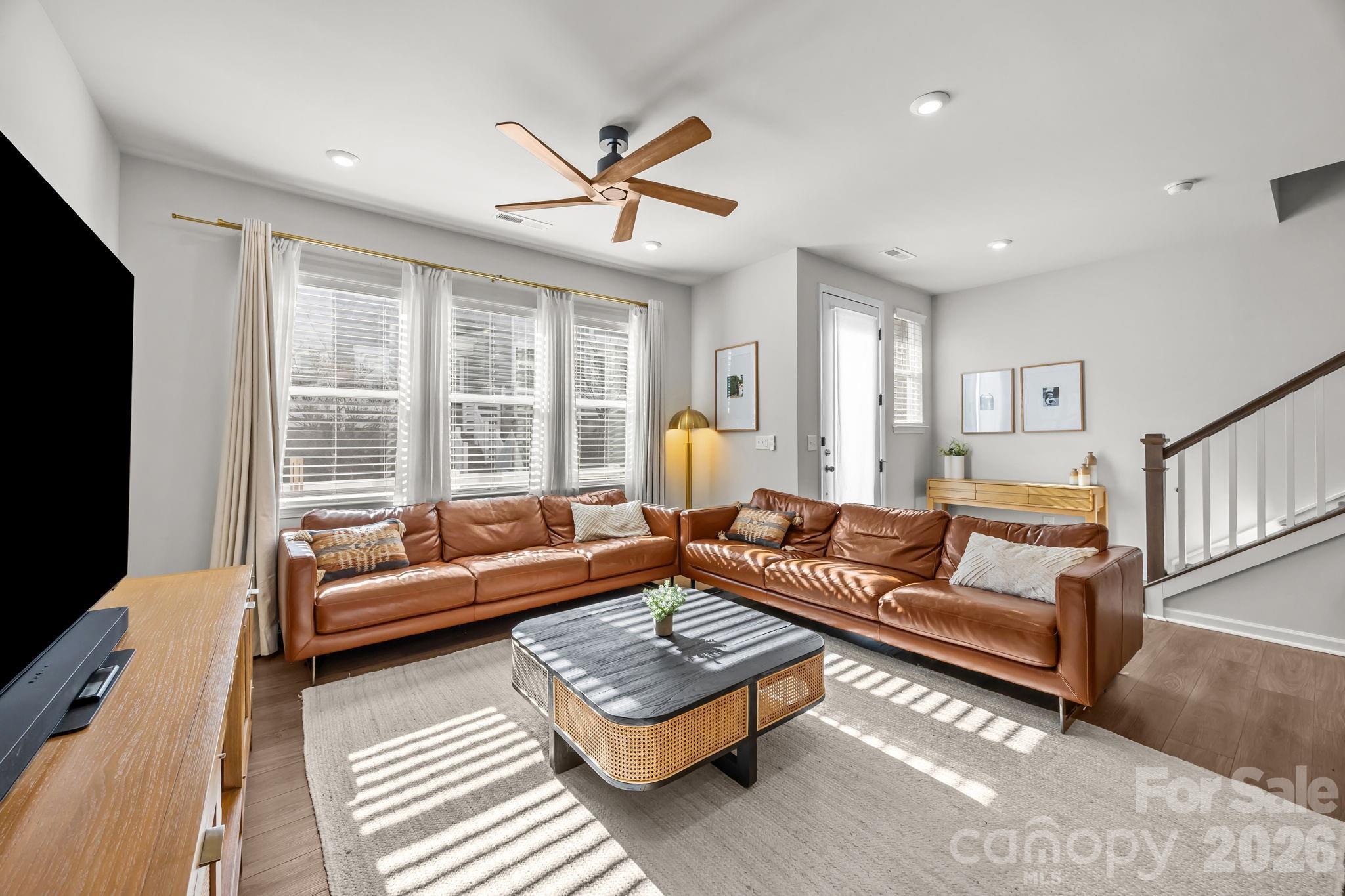 915 Kinsey Alley, Charlotte, NC